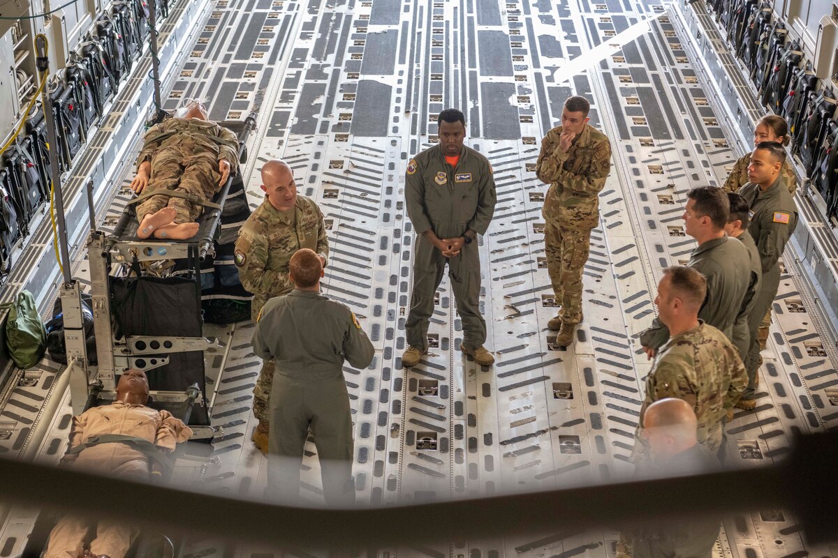 Air University command chief visits Travis AFB > Travis Air Force Base ...