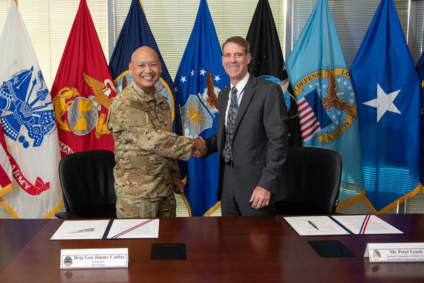 DLA Energy extends utility services partnership with U.S. Navy > United ...