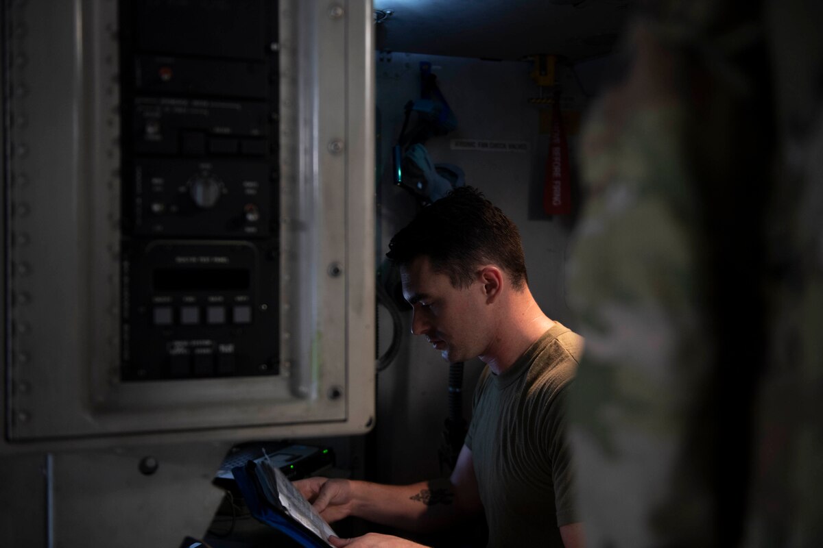 Castaway 22-2: Dover AFB leads total force interagency survival ...