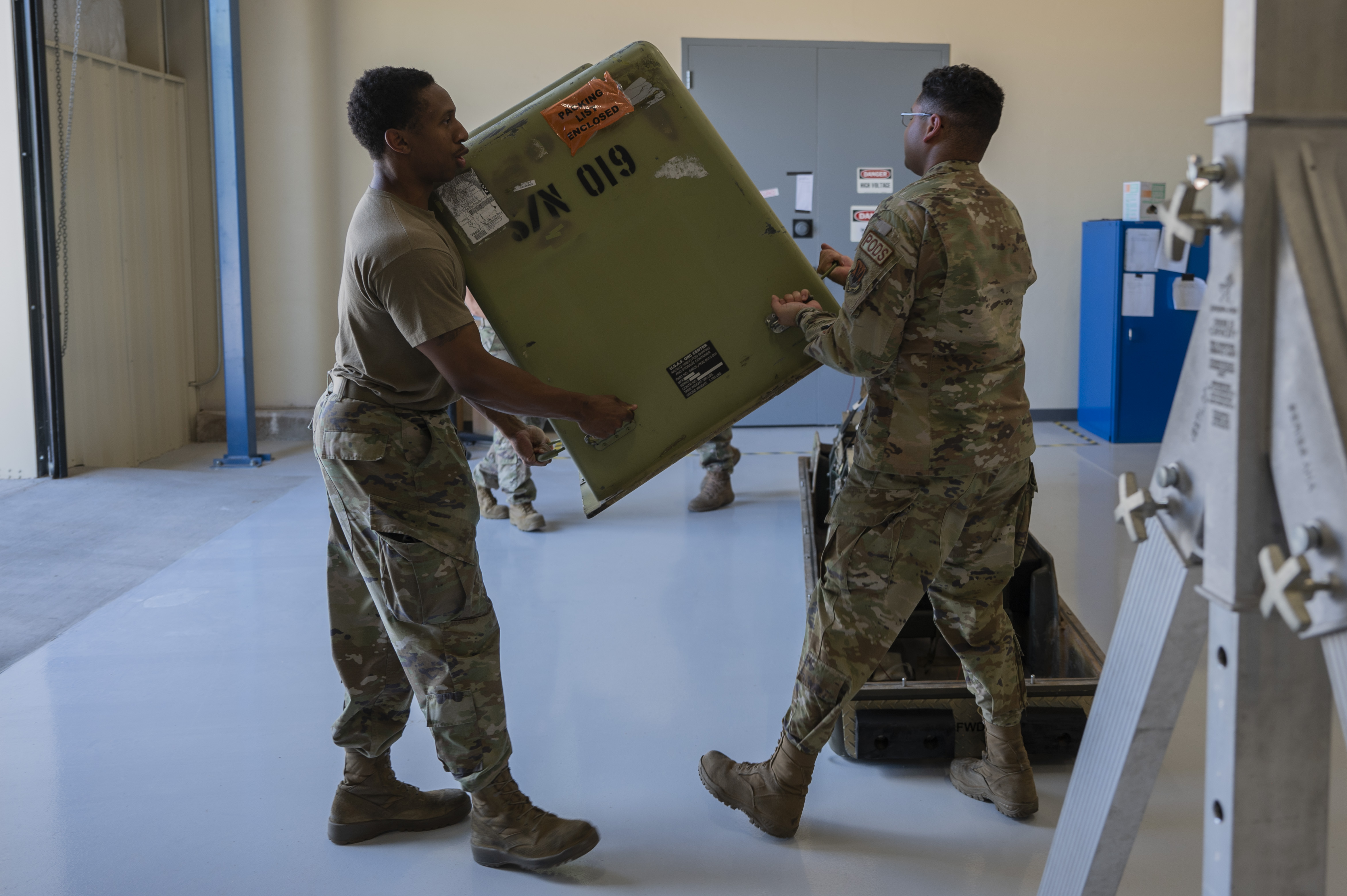 355th CMS: pods, pods, pods > Davis-Monthan Air Force Base > Article View