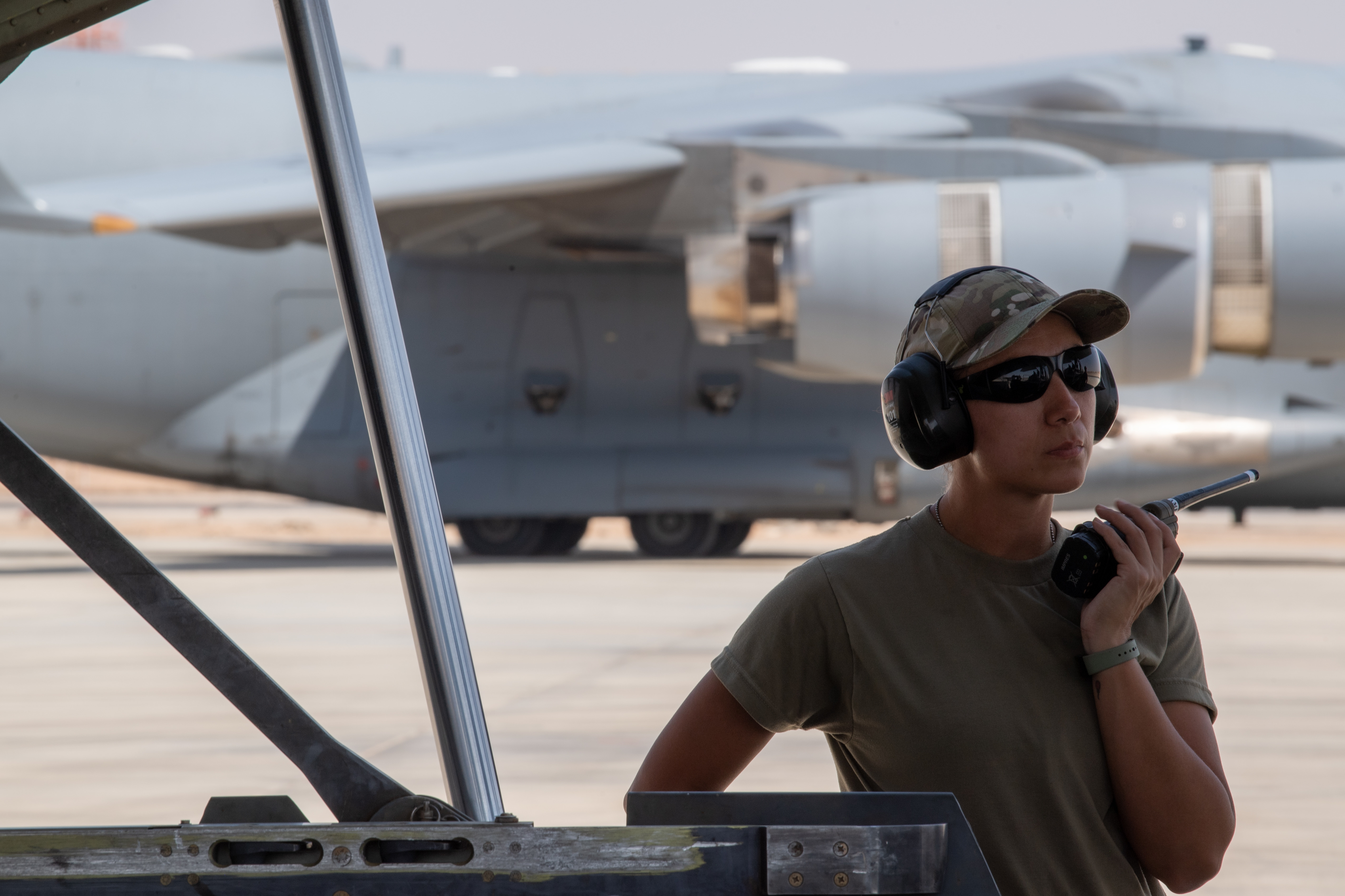 332d Expeditionary Logistics Readiness Squadron loads cargo onto C-130 ...