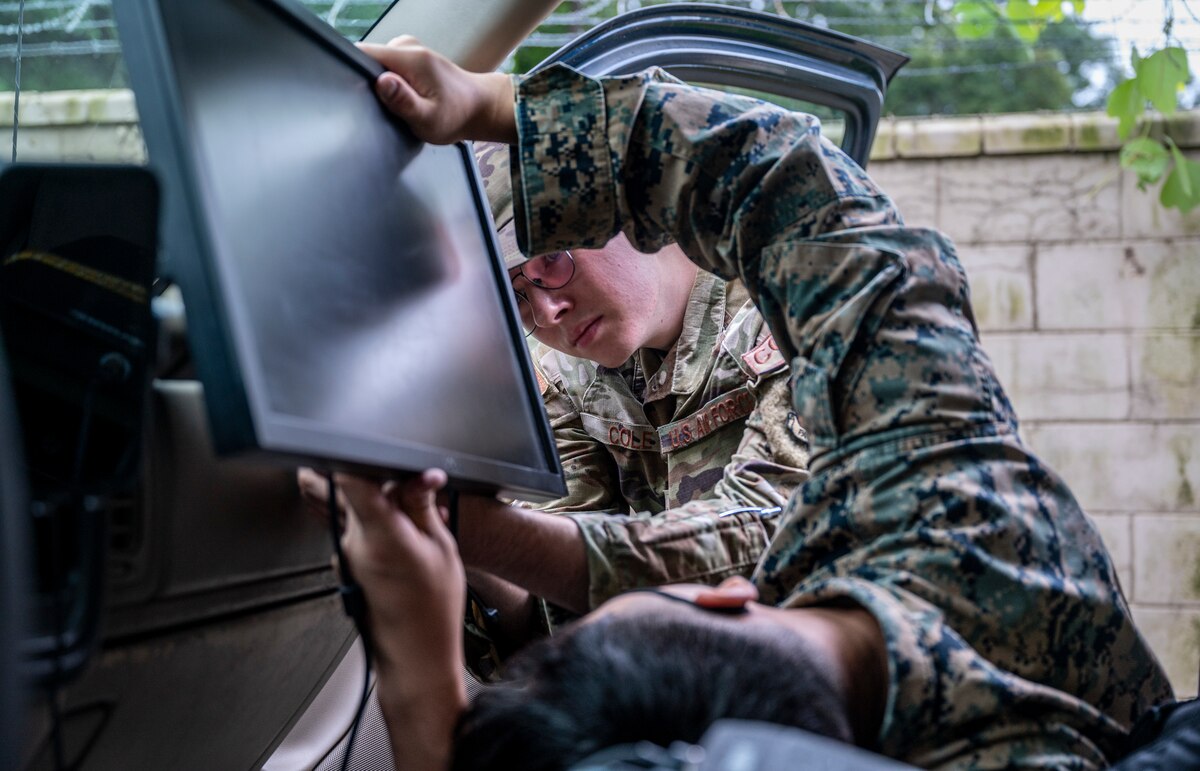 Tactical Command and Control goes mobile at Osan > Osan Air Base ...