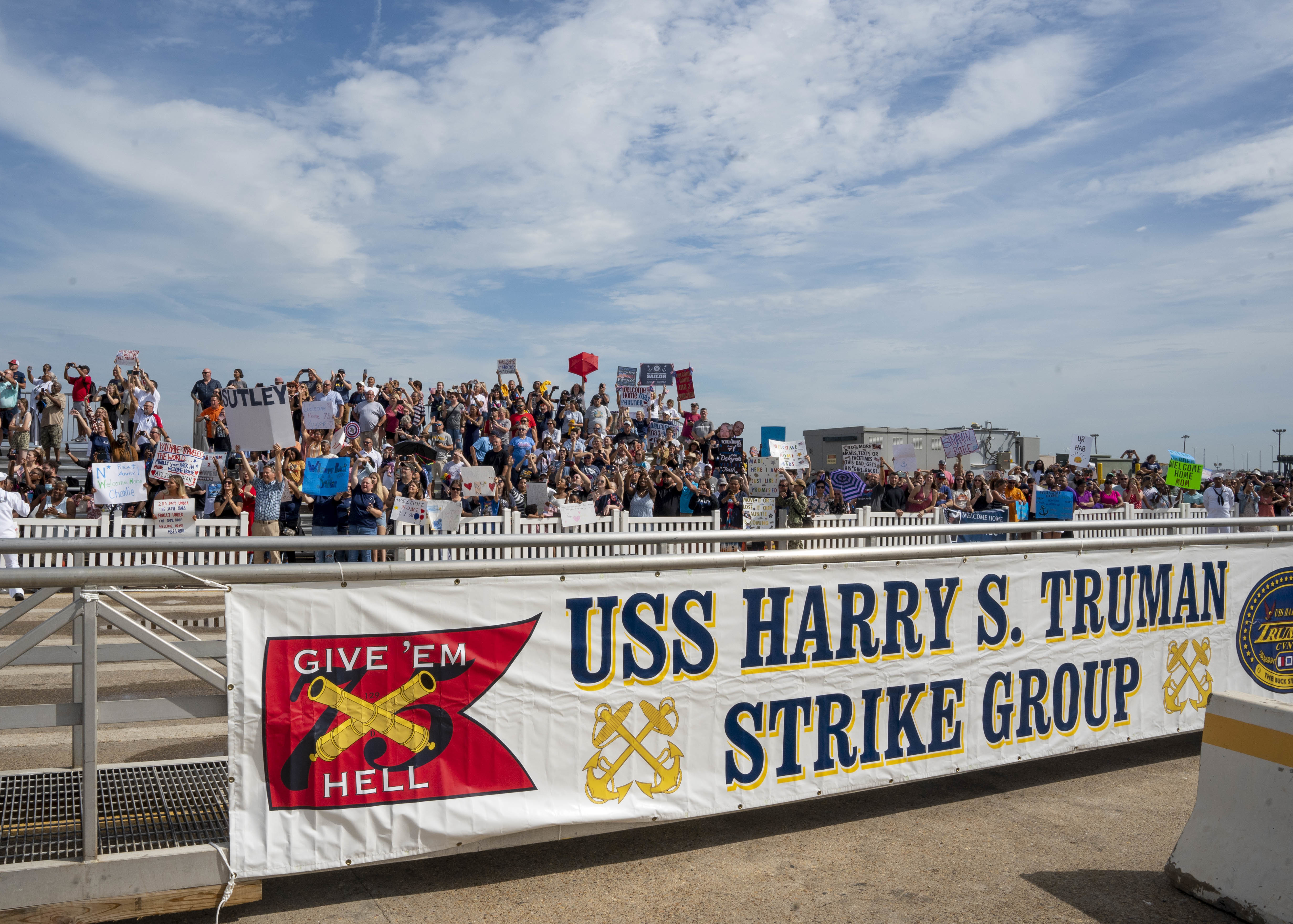 USS Harry S. Truman Returns Home from 9-Month Deployment > United ...