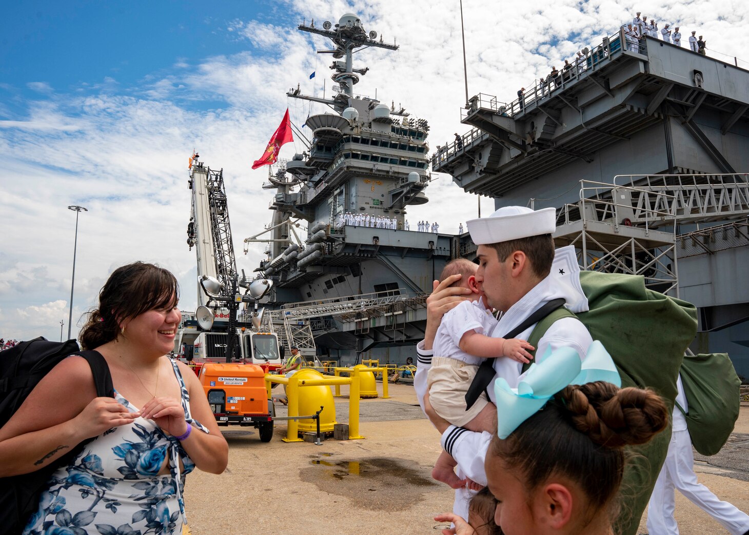 USS Harry S. Truman Returns Home from 9-Month Deployment > United ...