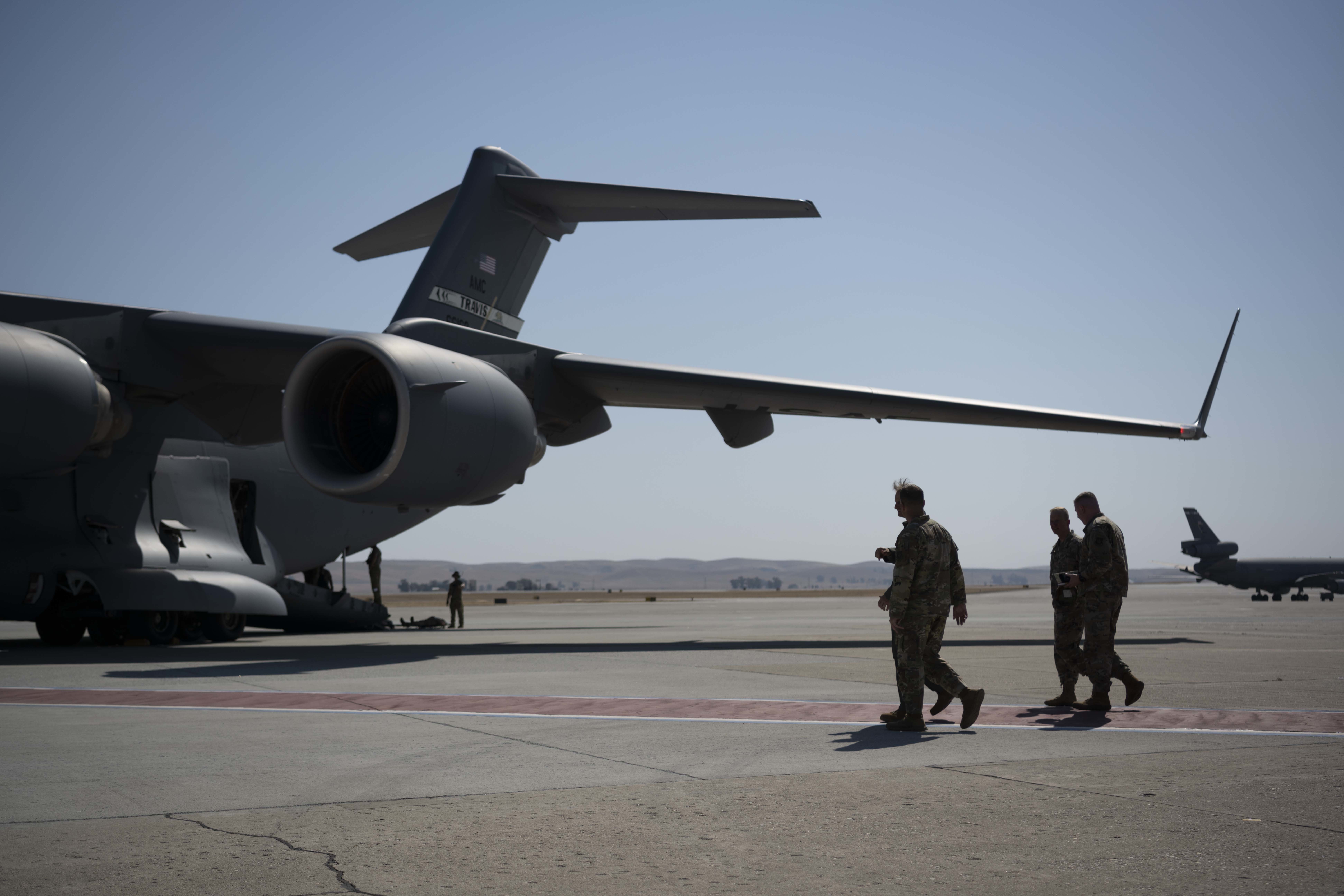 18th Air Force leaders visit Travis AFB > Eighteenth Air Force ...