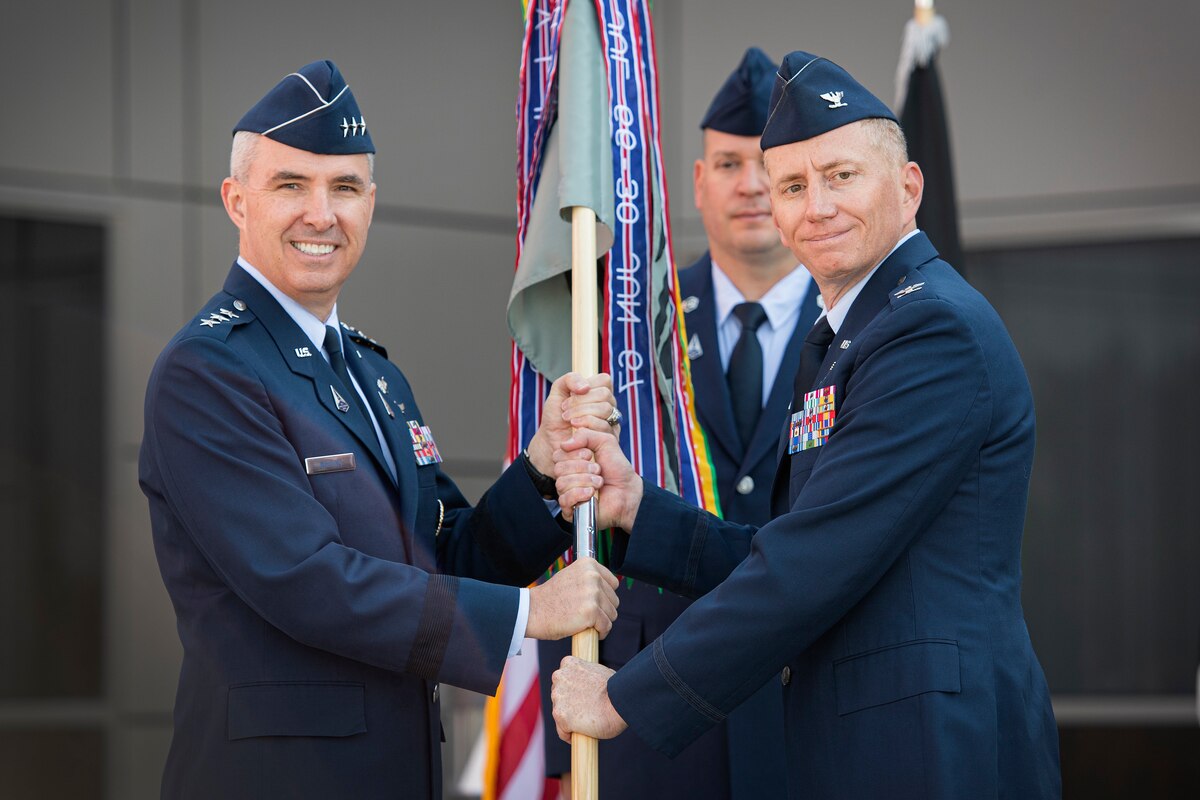 DEL 6 receives new commander > 505th Command and Control Wing > Article ...