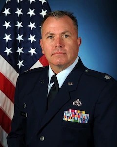 Stuart Martin, MXG Commander > 908th Flying Training Wing > Display