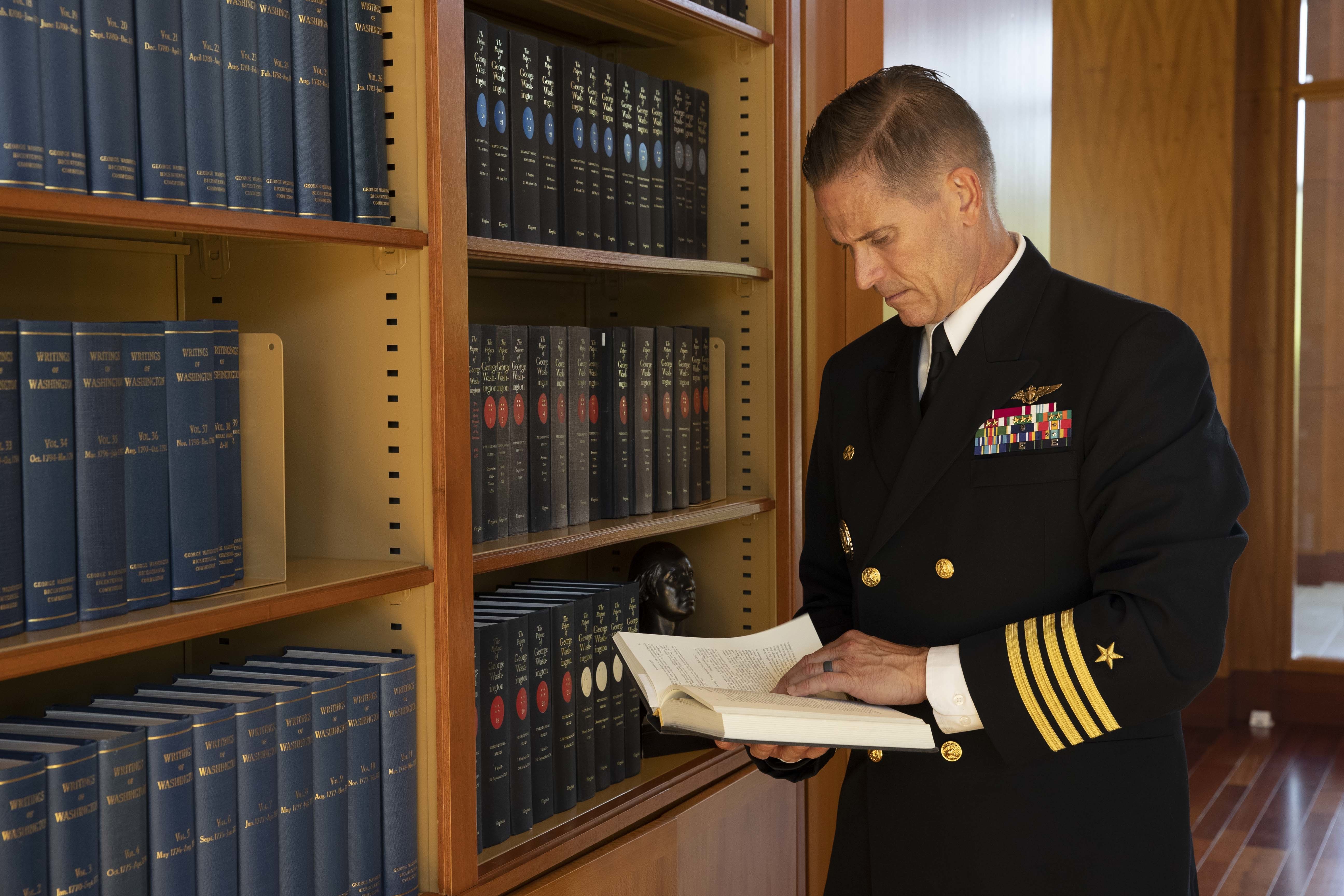 Top USS George Washington Sailors Visit Mount Vernon > United States ...