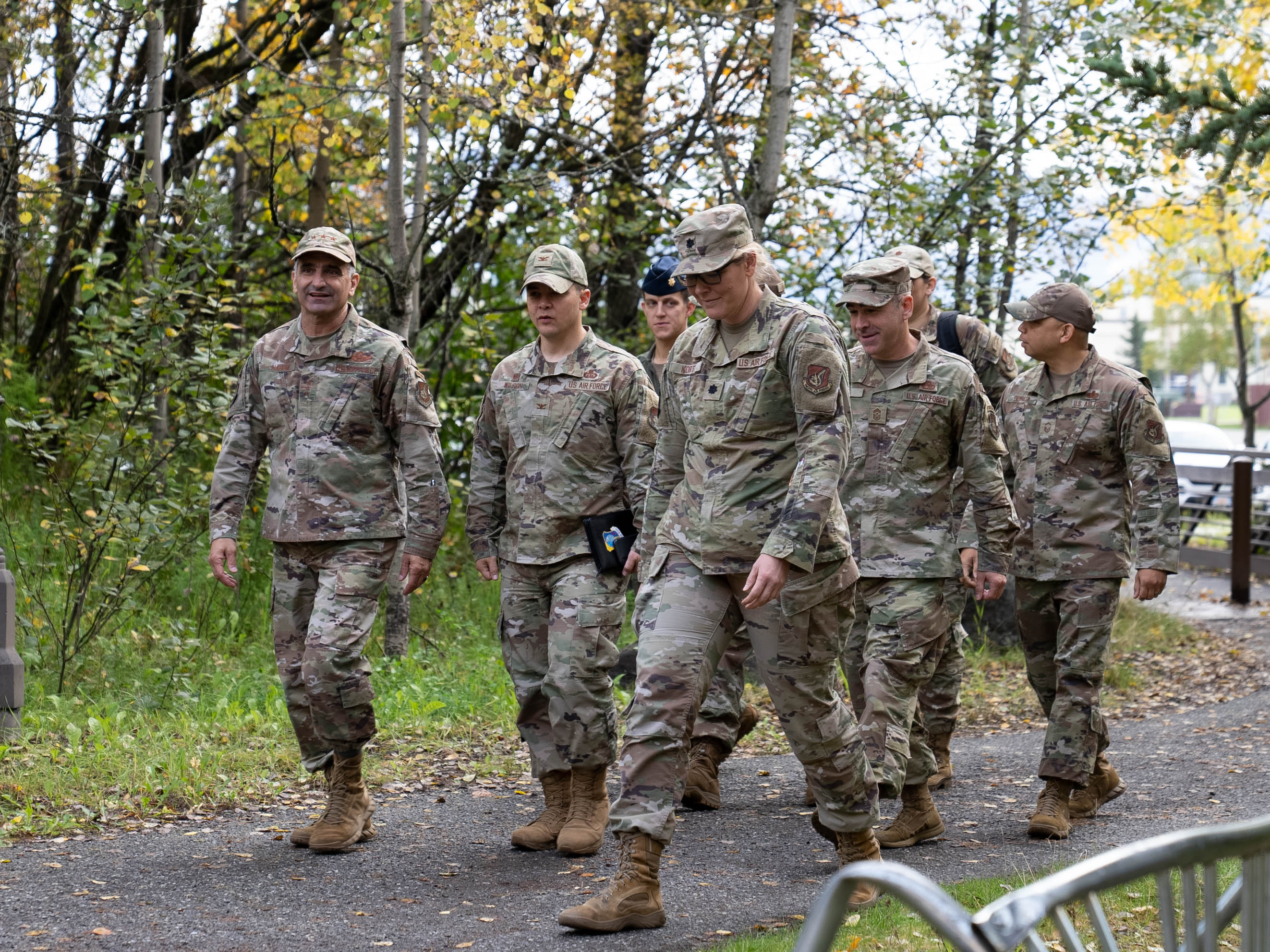 Lt. Gen. Nahom Visits JBER