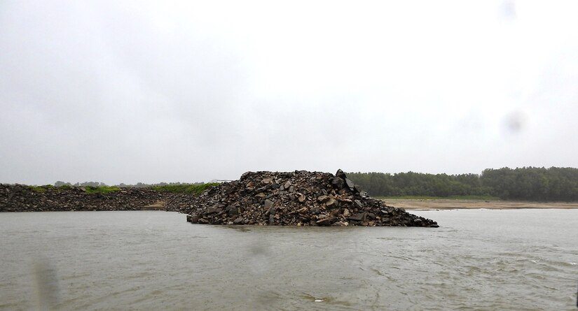 $6.8M awarded for dike construction, river navigation improvements ...