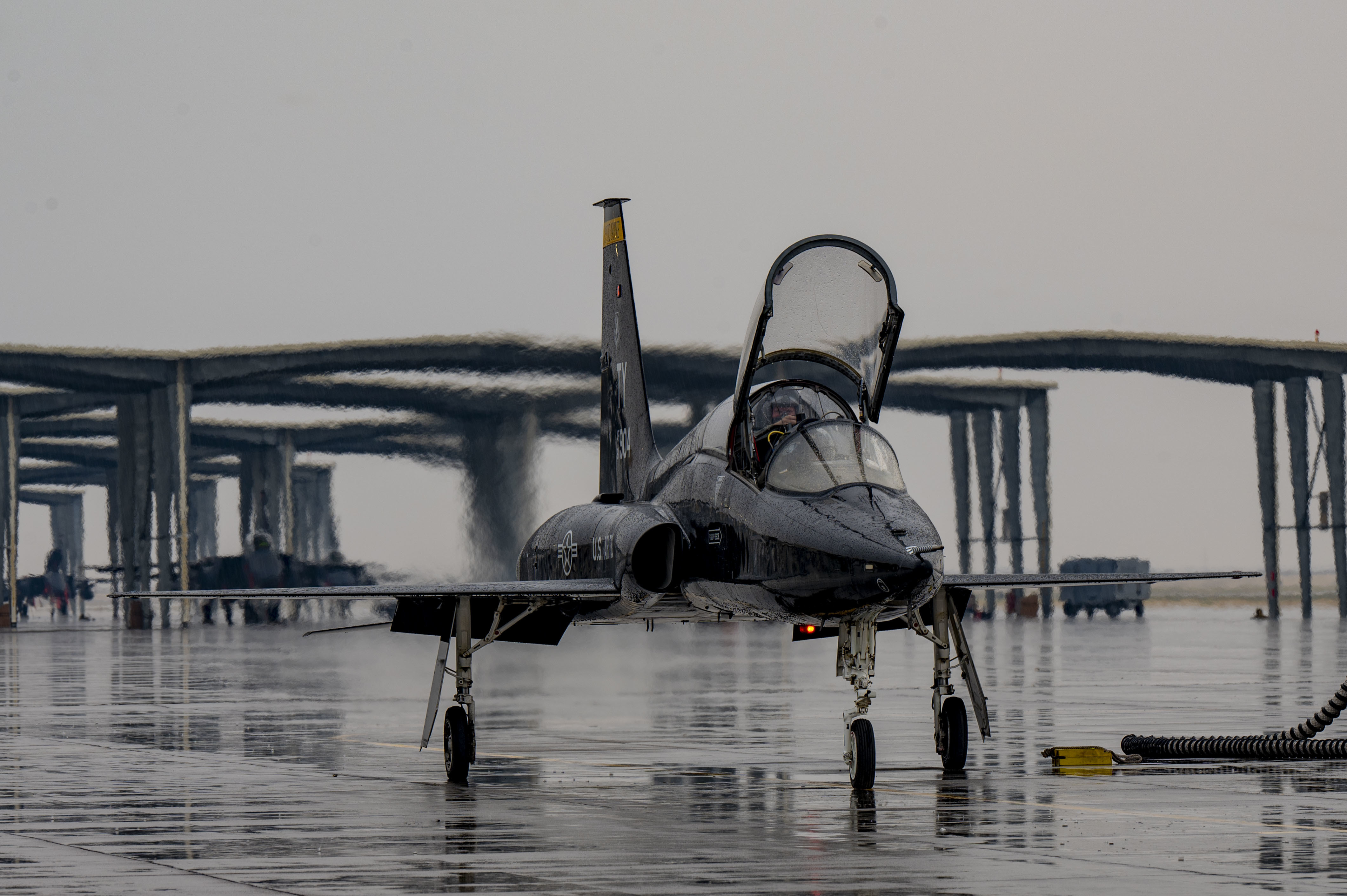 T-38s, F-35s sync missions