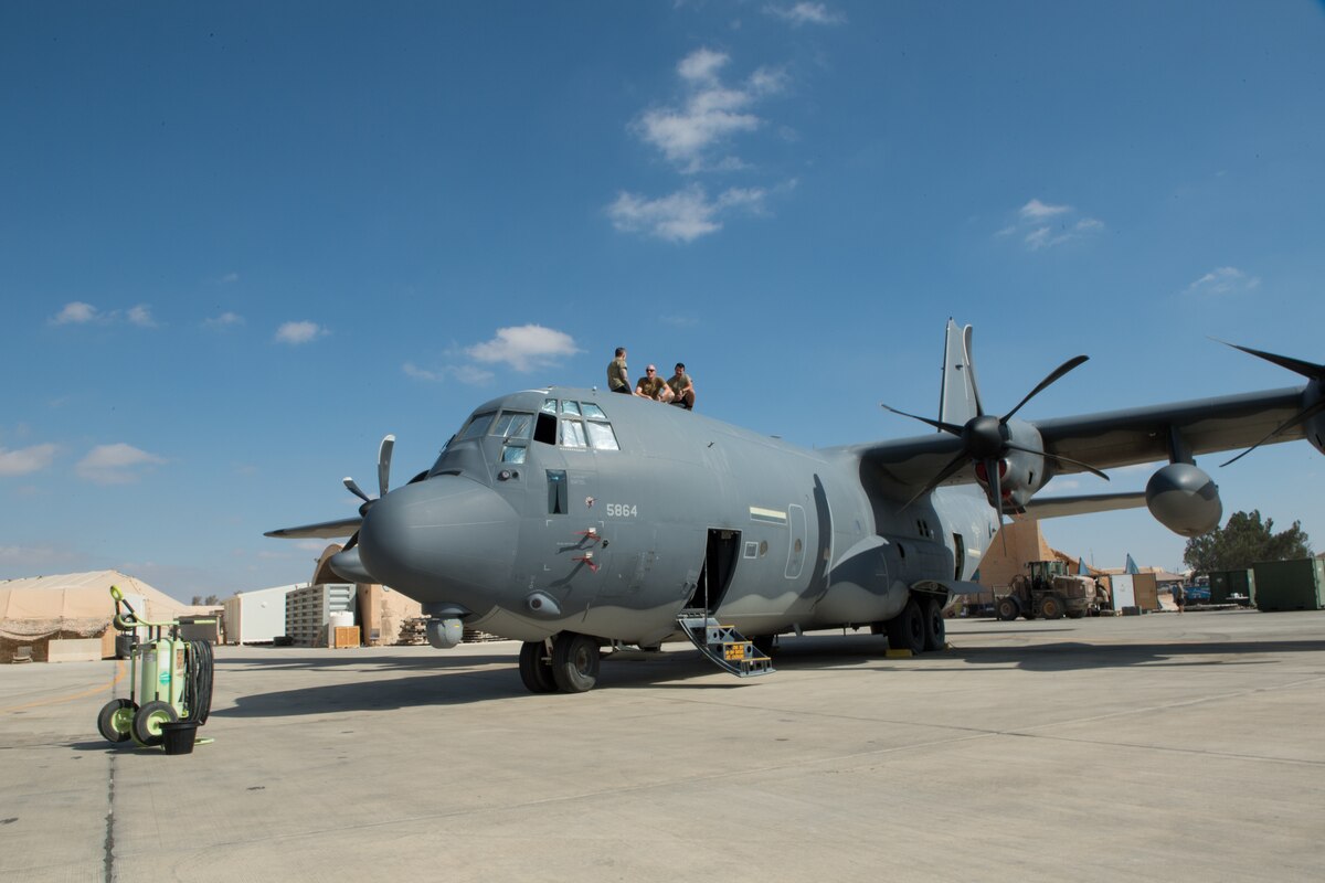Red Tail Connection: 332d Expeditionary Maintenance Squadron > U.S. Air ...