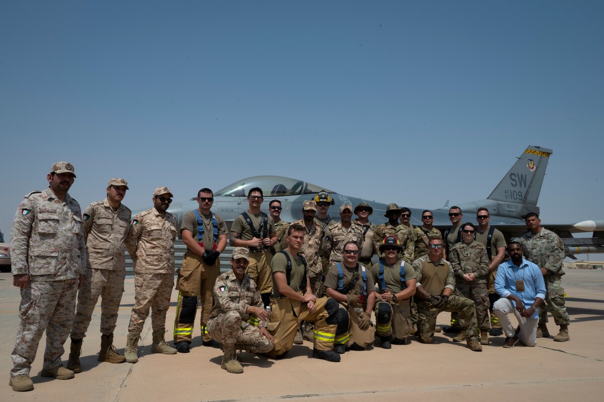 U.S. Airmen teach Kuwait Army firefighters life-saving techniques ...