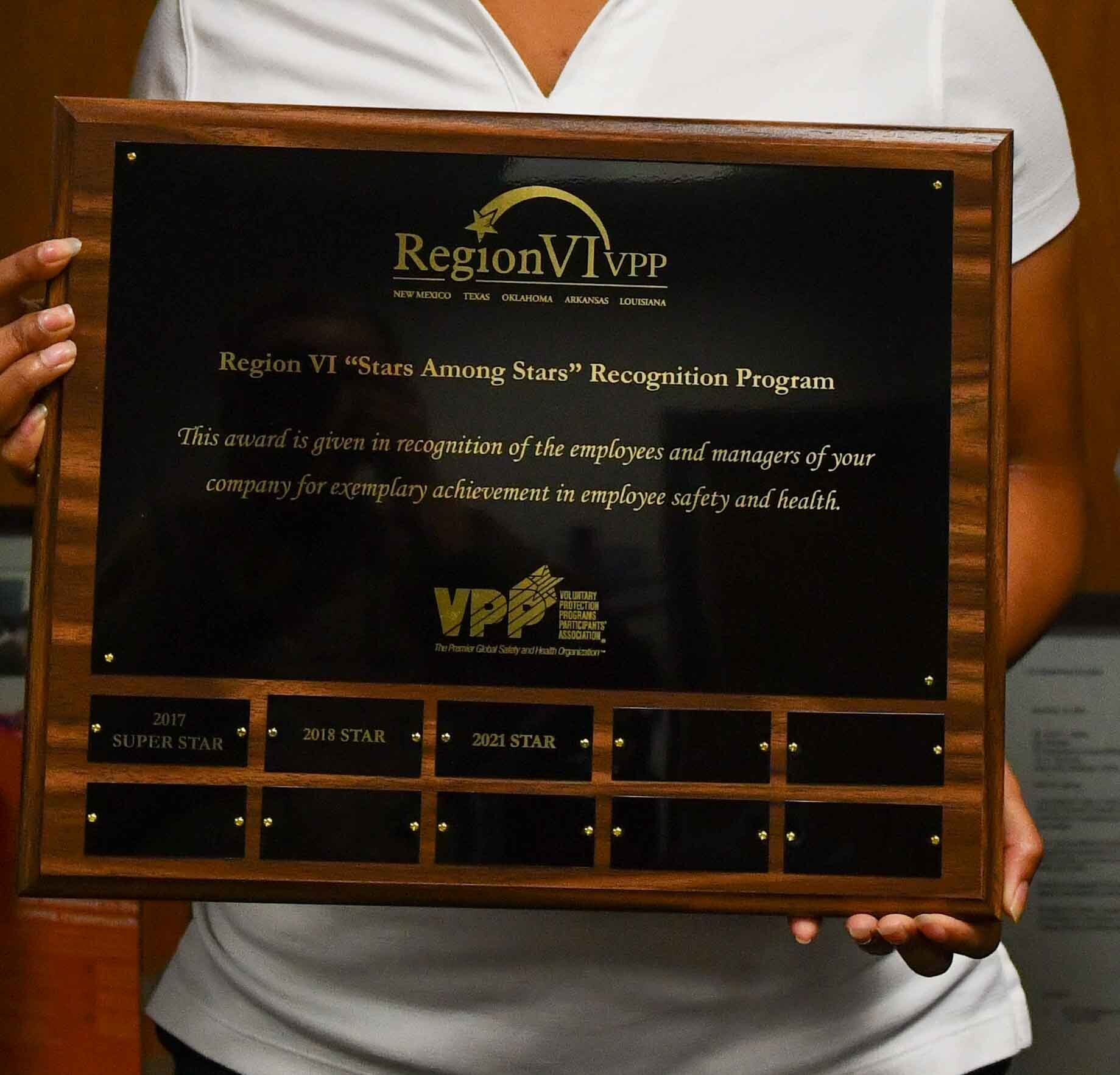 Maintaining work mishaps; 97 MXG wins OSHA award > Altus Air Force Base ...
