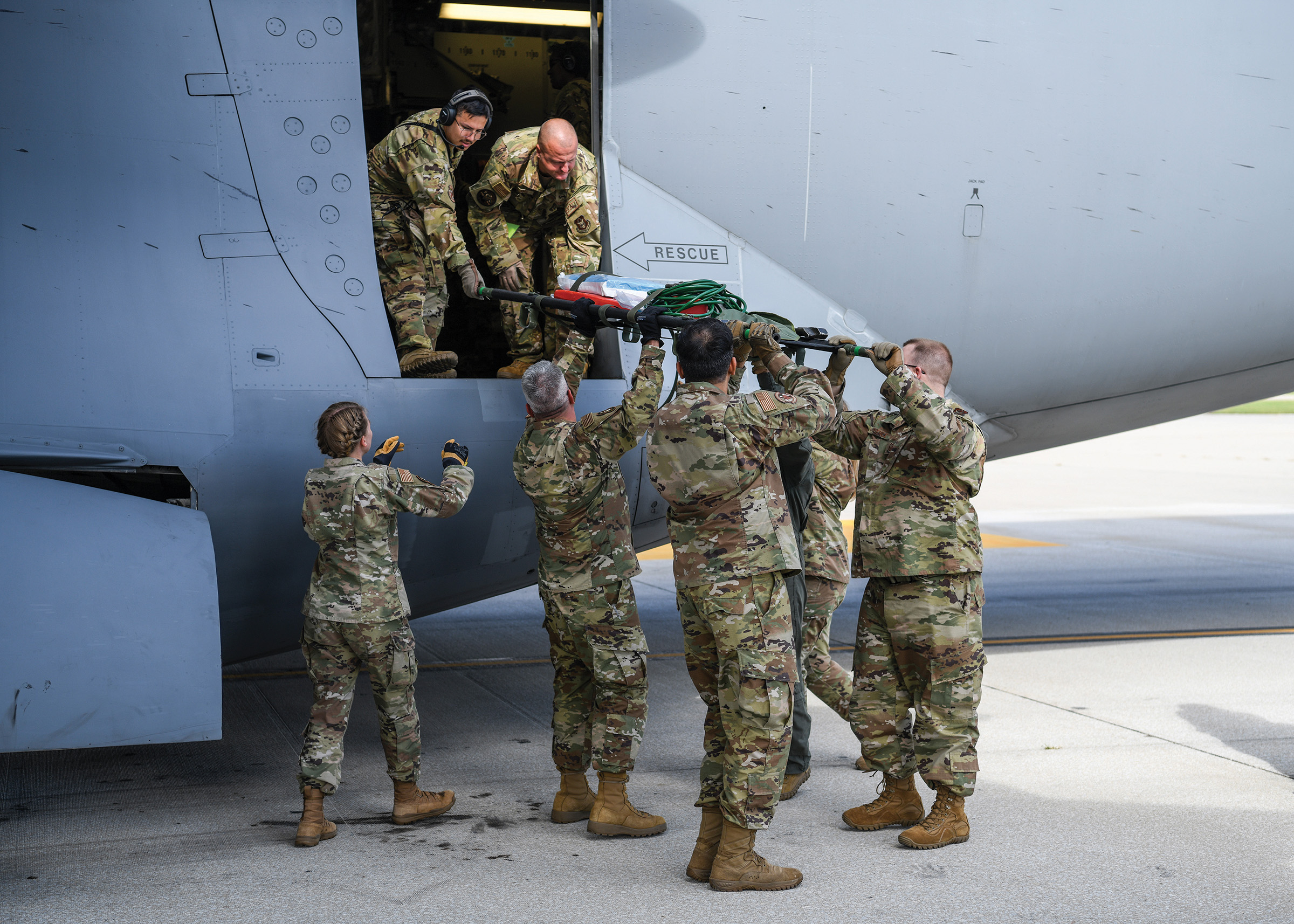 445th Reserve Citizen Airmen, Army soldiers participate in Operation Merciful Valkyrie > 445th ...