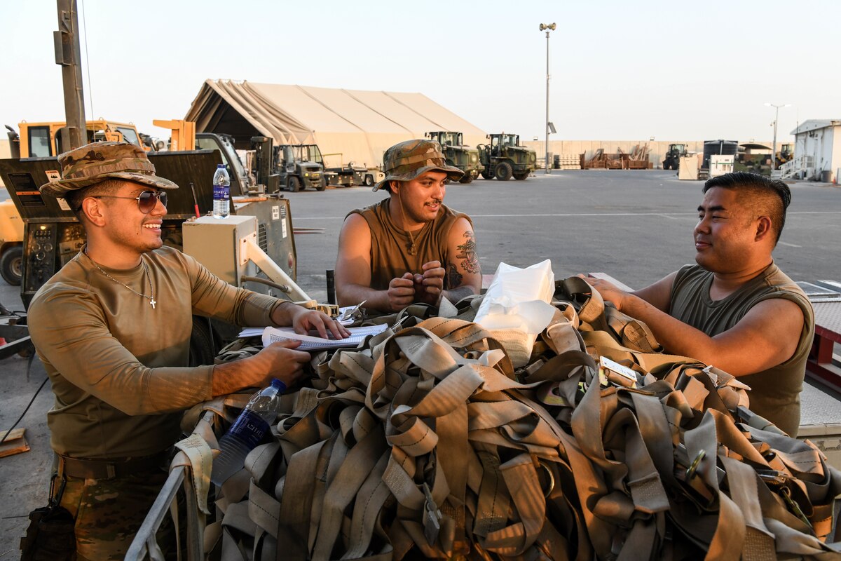 380th ELRS Airmen support USAID-led flood relief for Pakistan > U.S ...