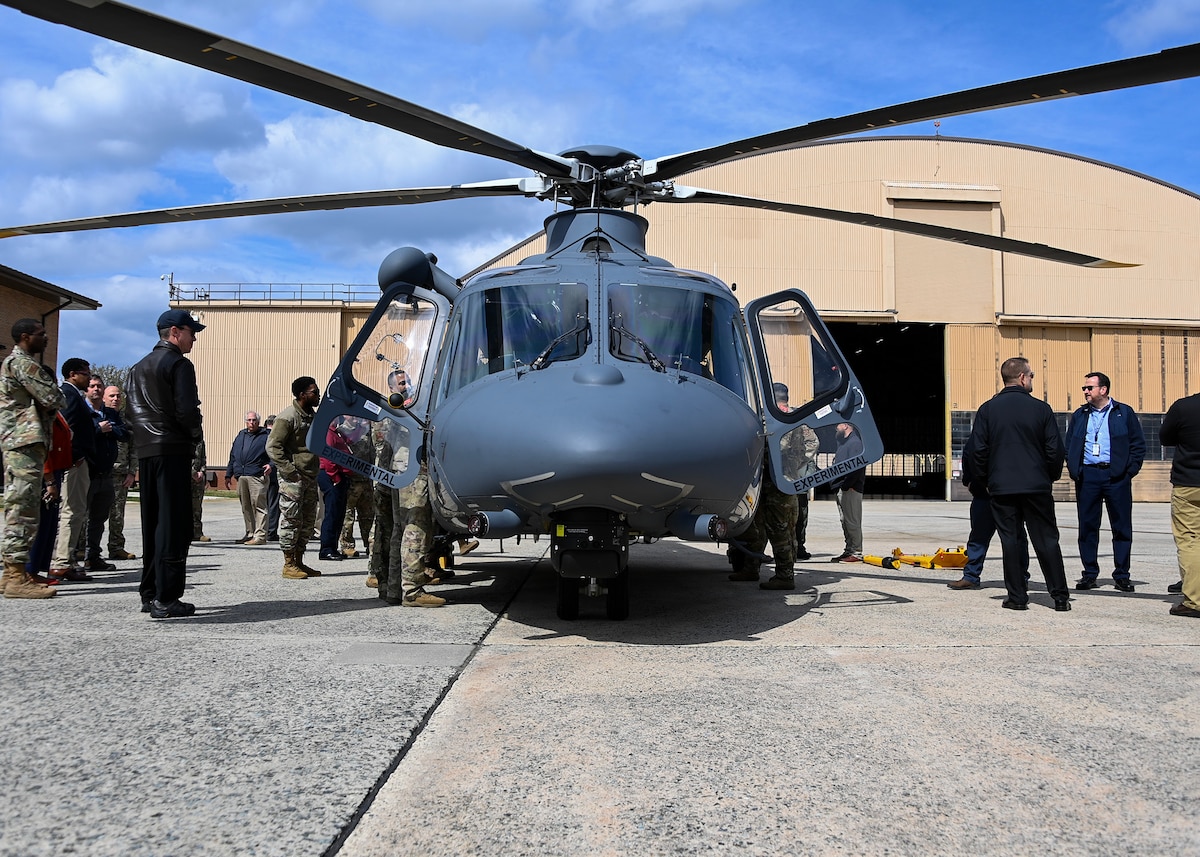 MH-139 Grey Wolf visits JBA > Air Force District of Washington ...
