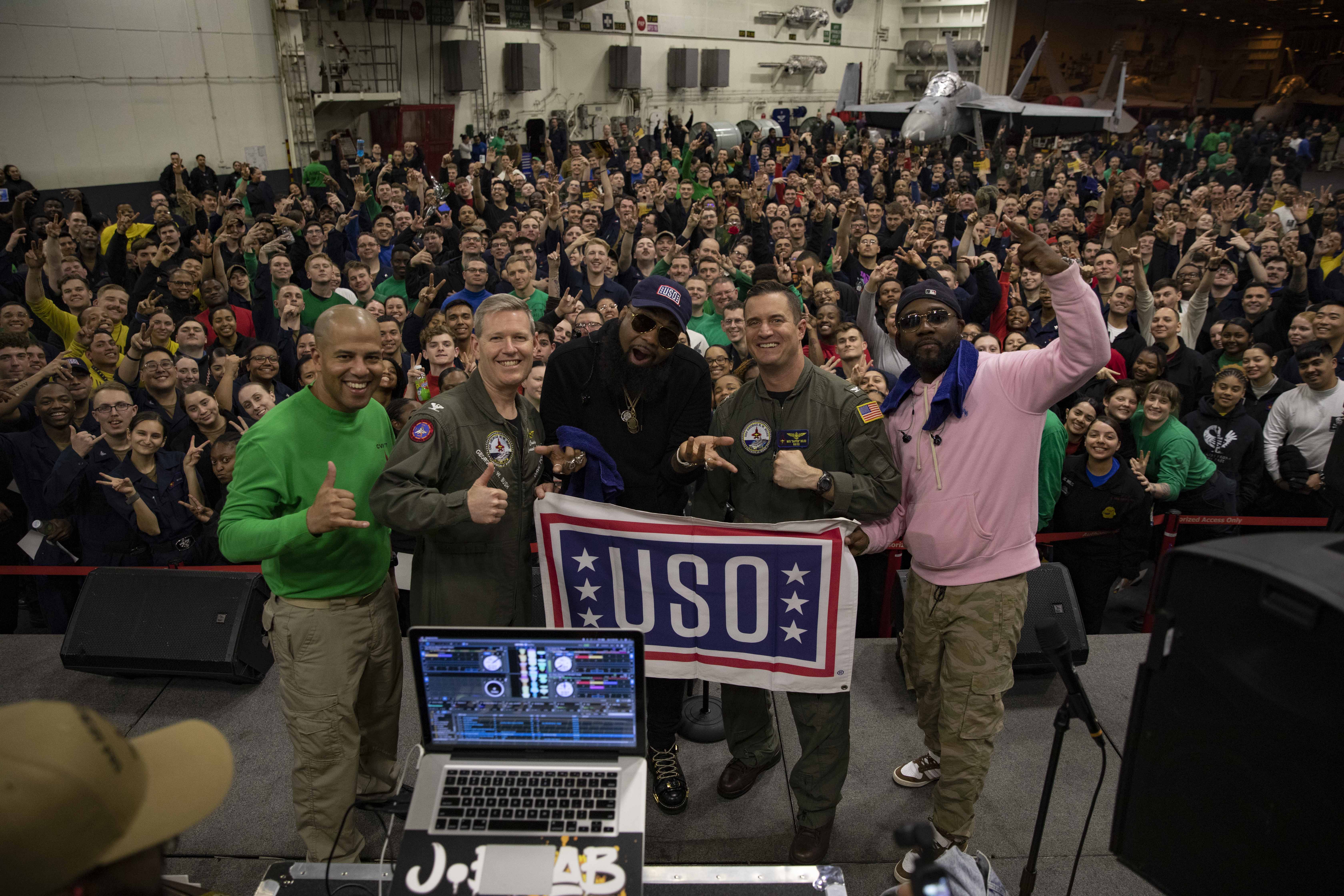 Blanco Brown and the USO Rock the USS George H.W. Bush (CVN 77) and ...