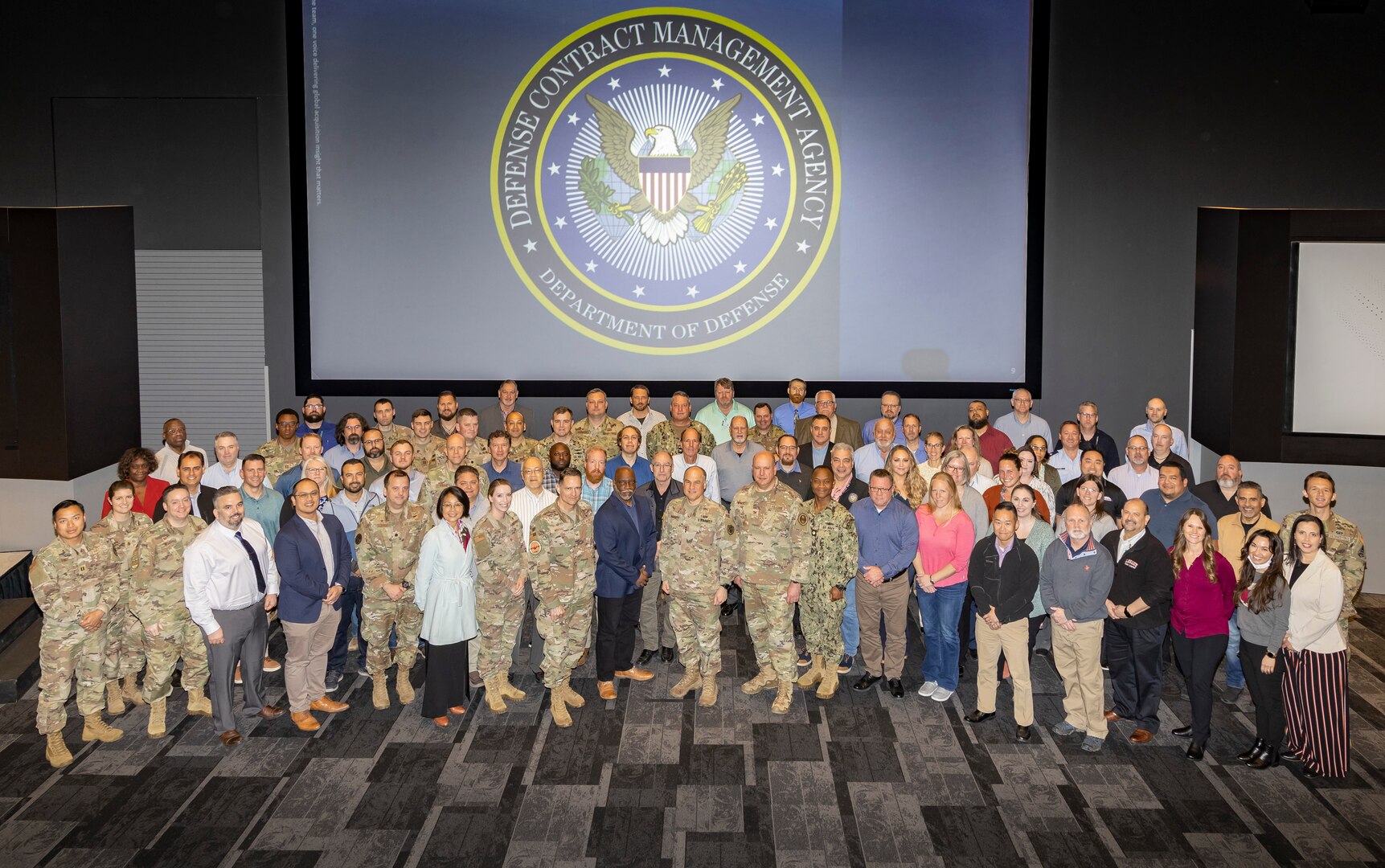 DCMA LM Fort Worth Hosts F 35 Supplier Summit Defense Contract