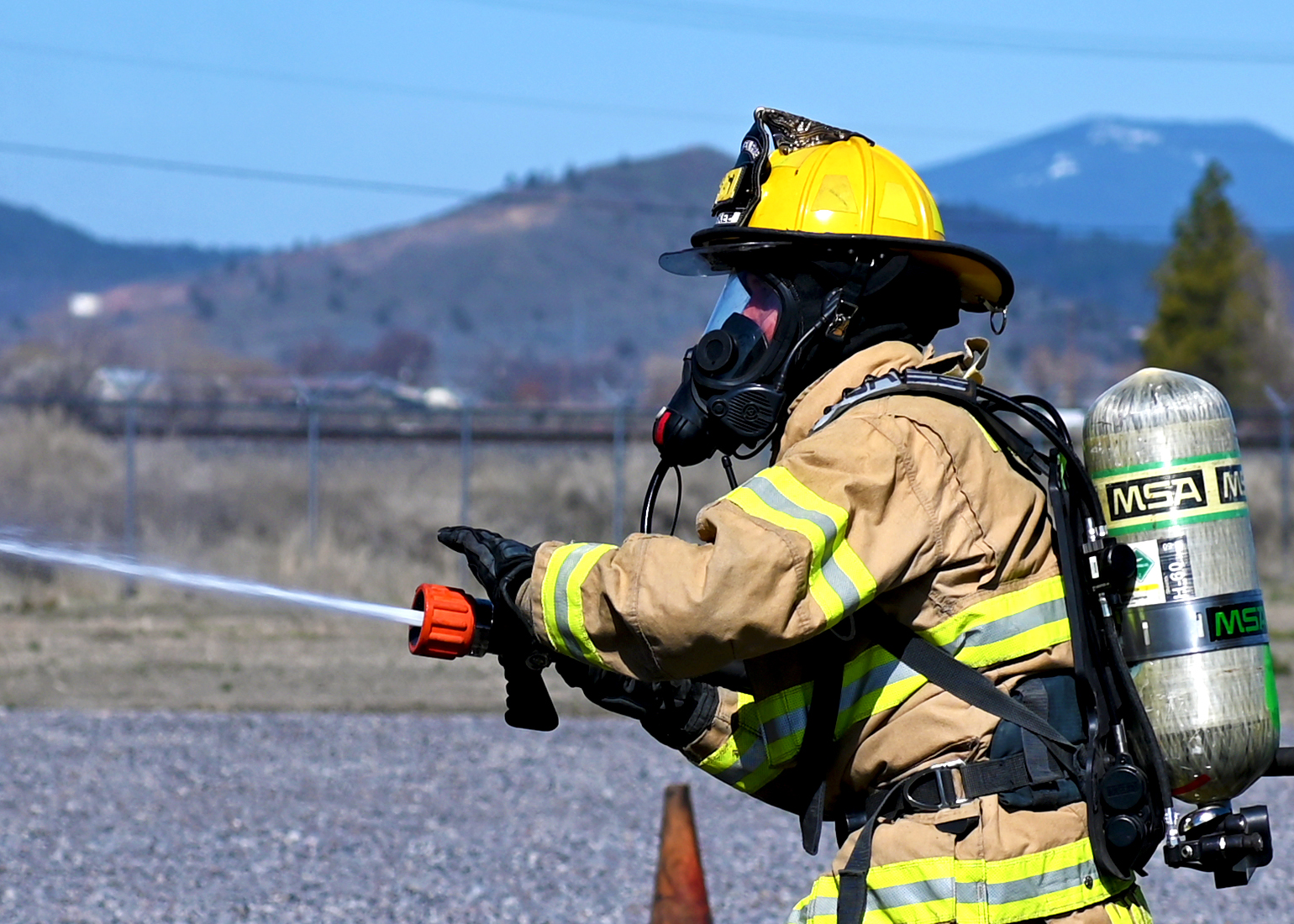 Kingsley Field Fire Department complete live-fire training > Torch ...