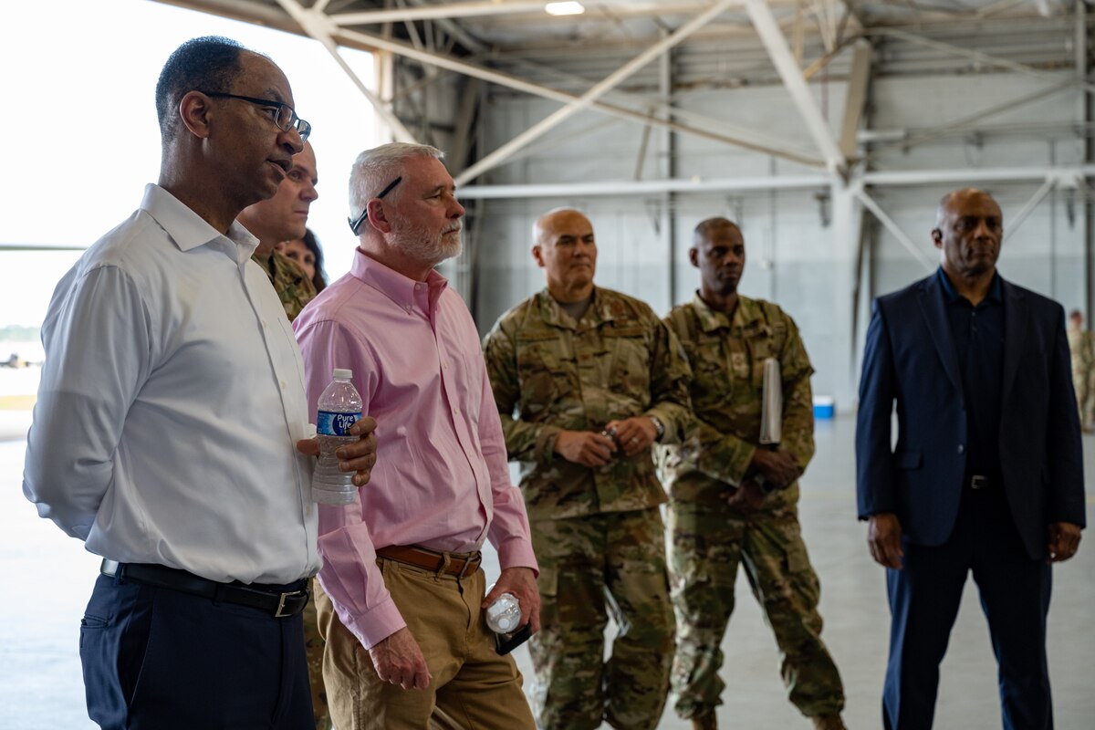 AFSOC hosts semi-annual SAF/FM executive session > Hurlburt Field ...