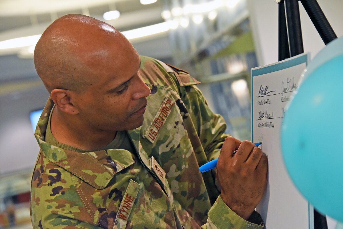 SAPR honors SAAPM to raise awareness and prevention > Joint Base ...