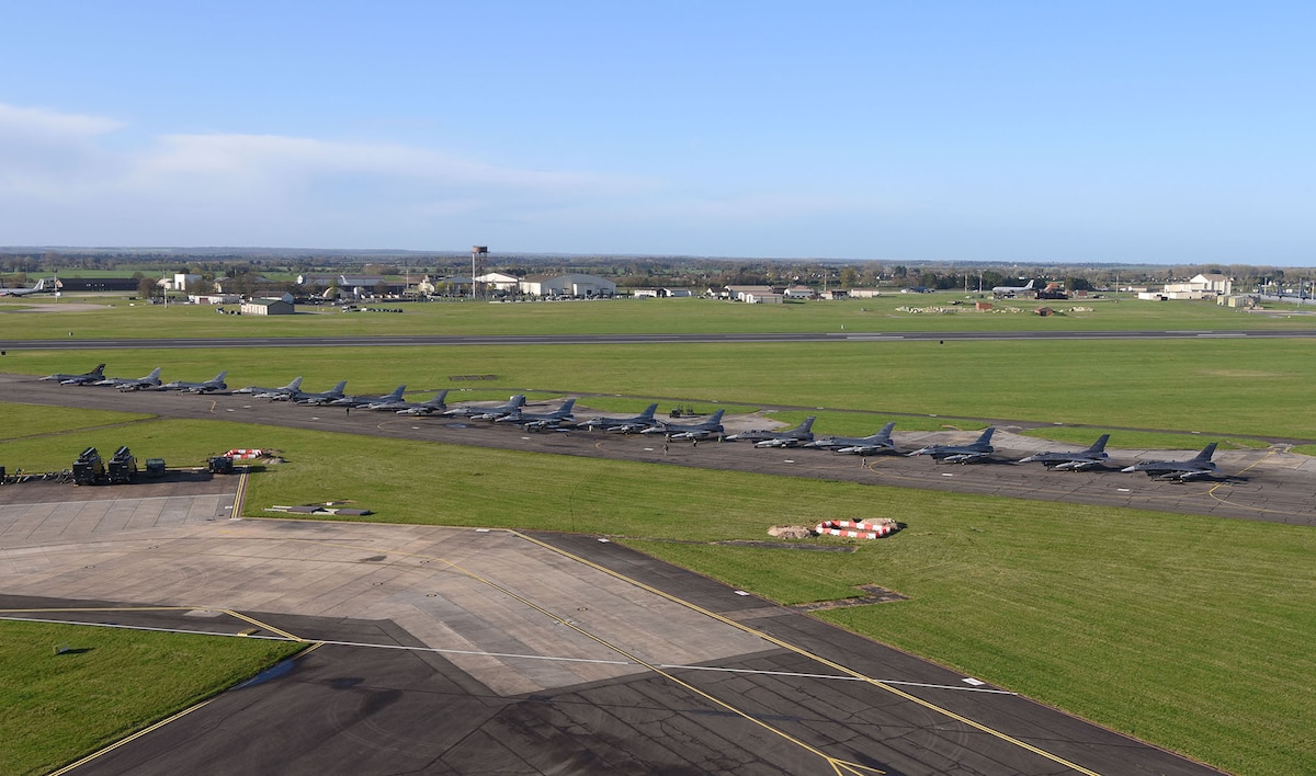 F-16 Fighting Falcons swoop into RAF Mildenhall > Royal Air Force Mildenhall > RAF Mildenhall News