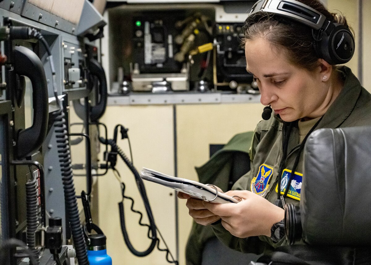 625th Strategic Operations Squadron lights up the night sky > Air Force ...