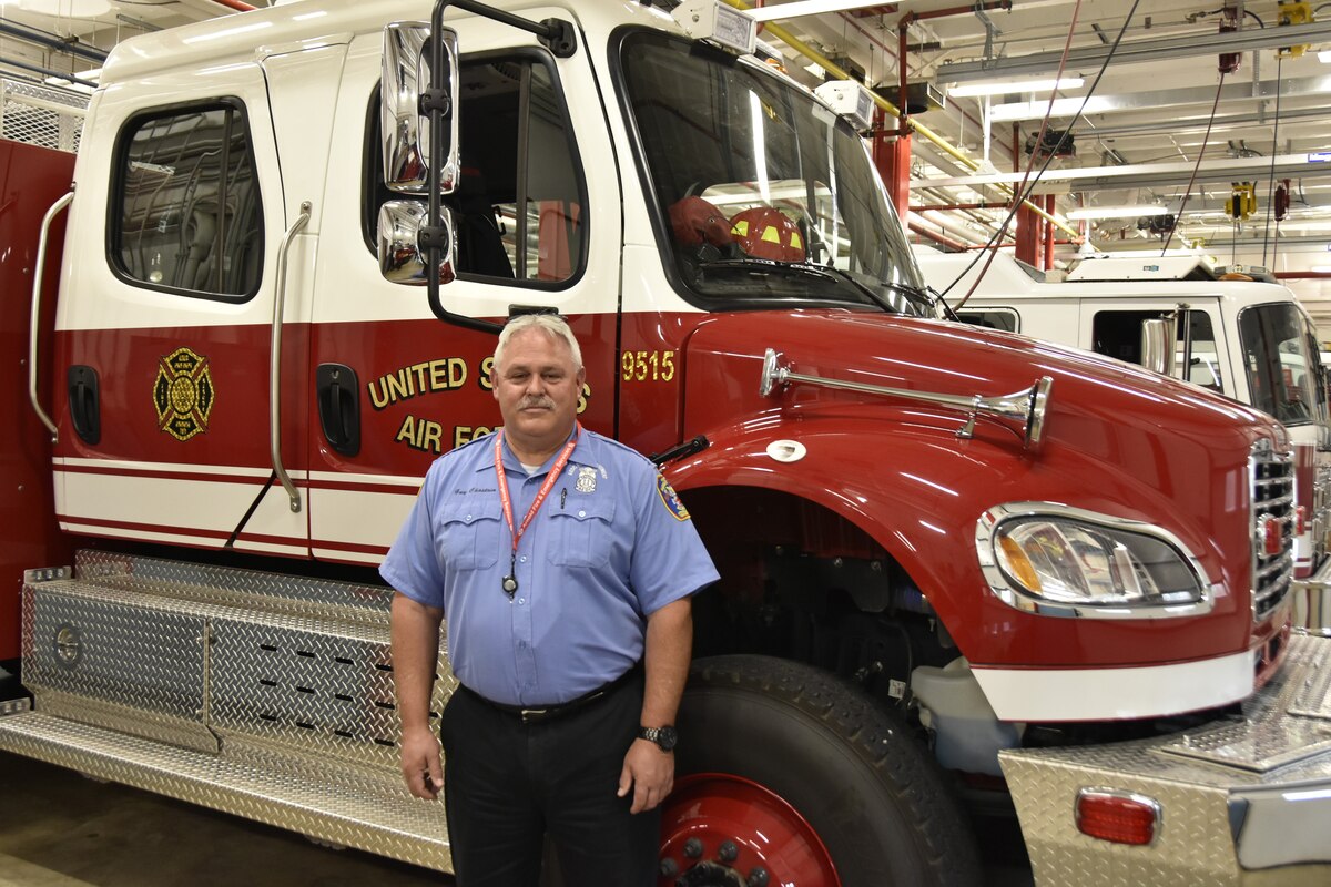 Chastain takes up mantle of Arnold AFB fire inspector > Arnold Air ...