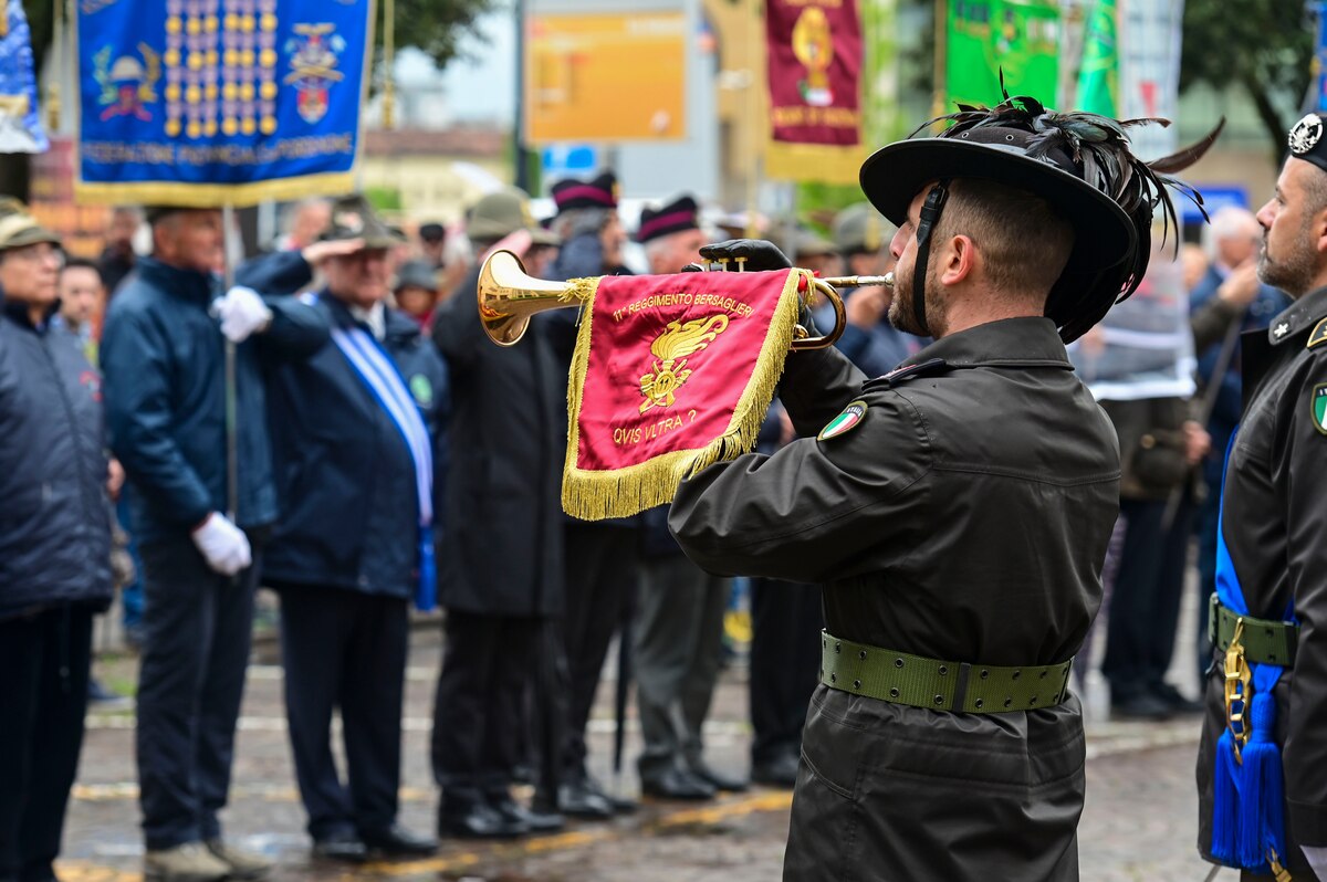 Aviano AB celebrates Liberation Day > Aviano Air Base > Display