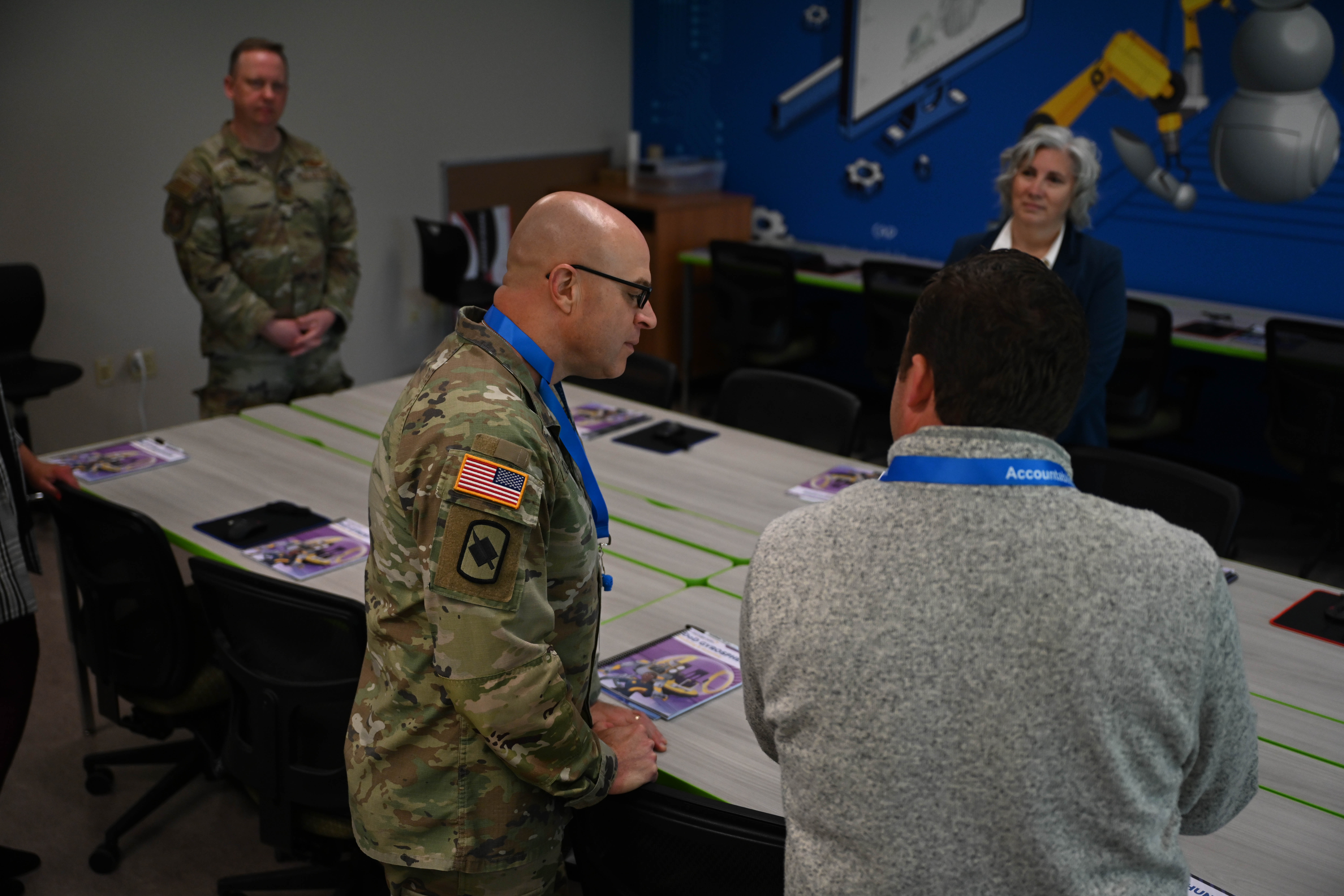 Arkansas National Guard Adjutant General visits STARBASE > Little Rock ...