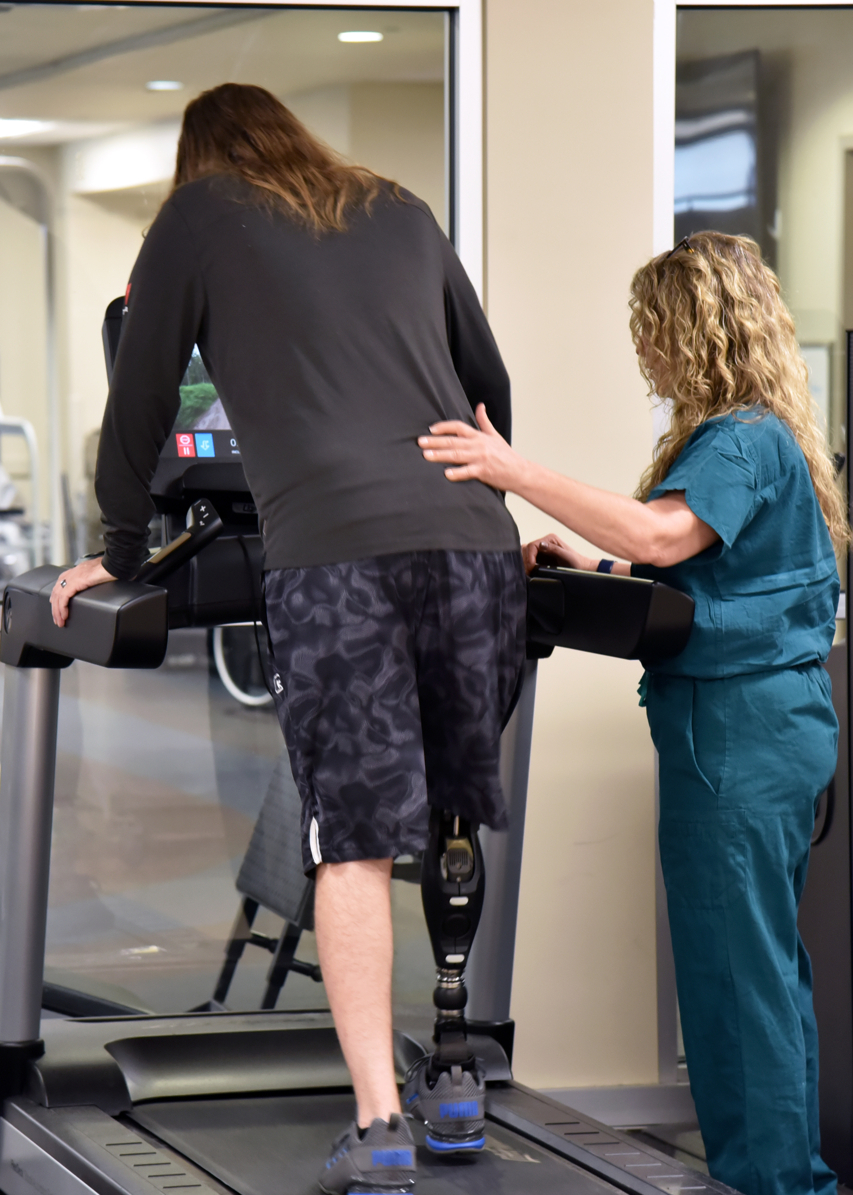 Raising Awareness for Limb Loss > Navy Medicine > News