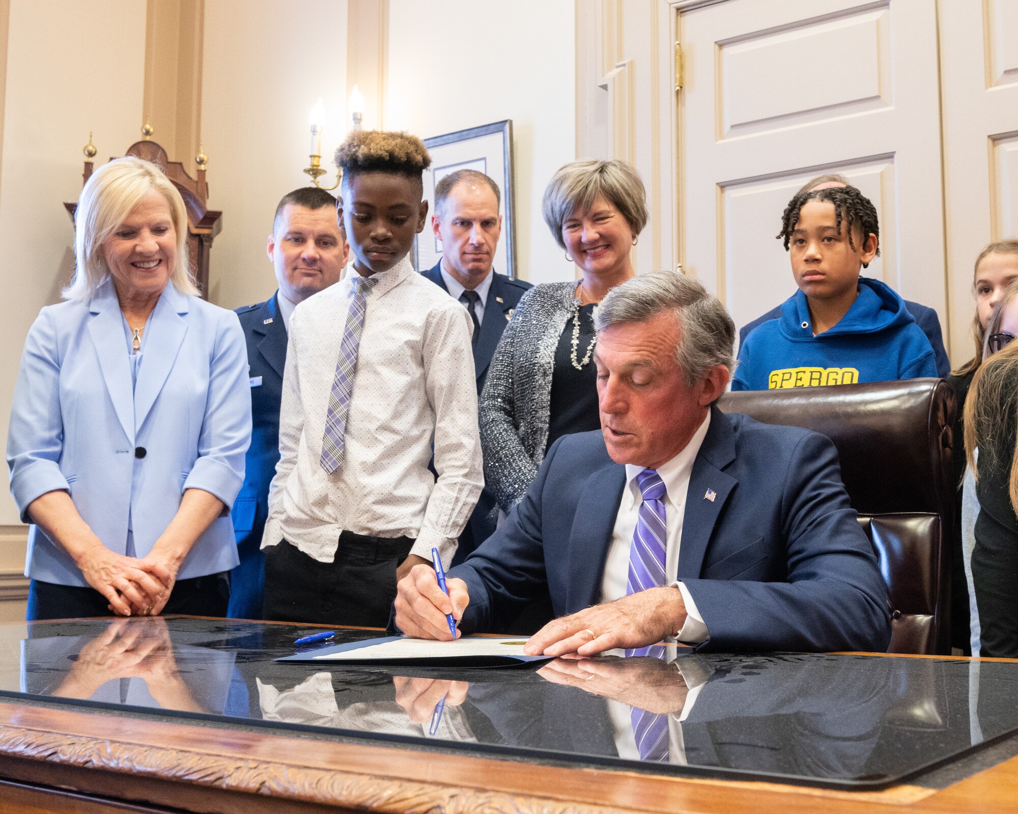 Gov. Carney signs Month of the Military Child Proclamation > 512th ...