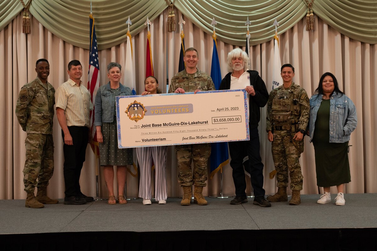 JB MDL holds annual Volunteer Recognition Ceremony > Joint Base McGuire ...