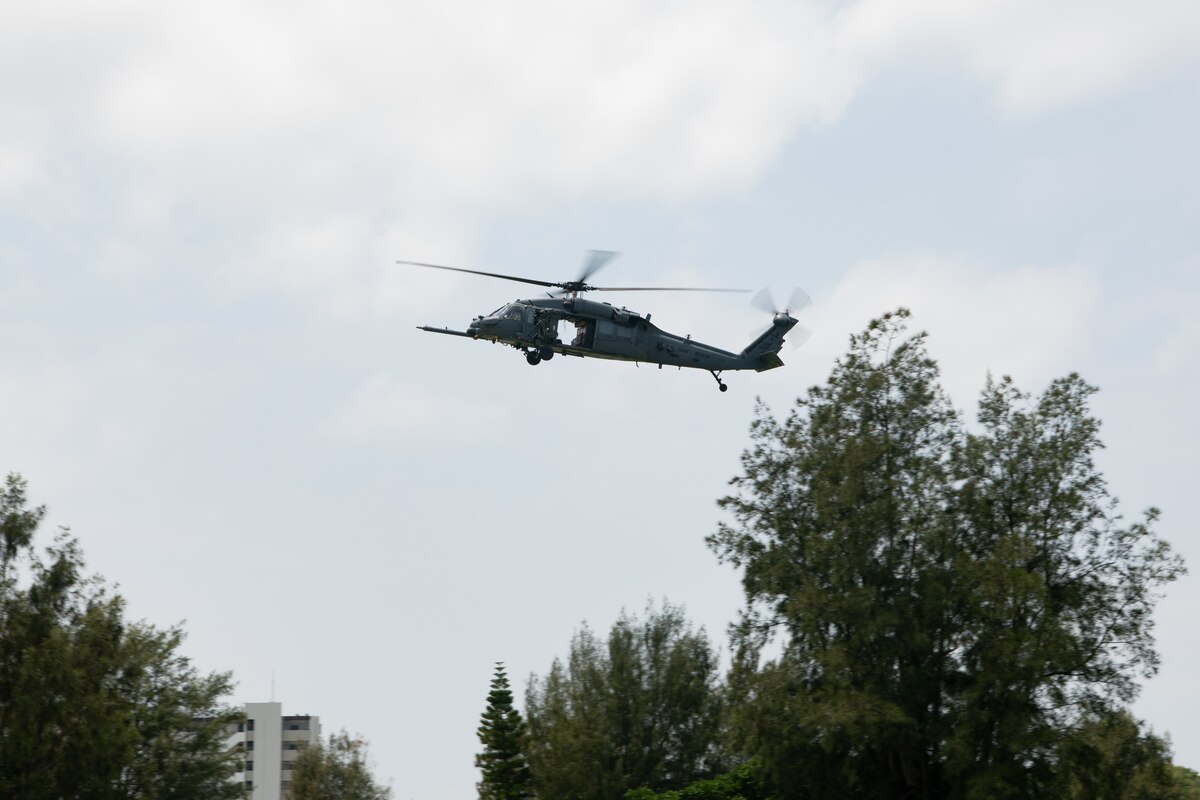 18th Wing commander conducts CSAR training > Kadena Air Base > News