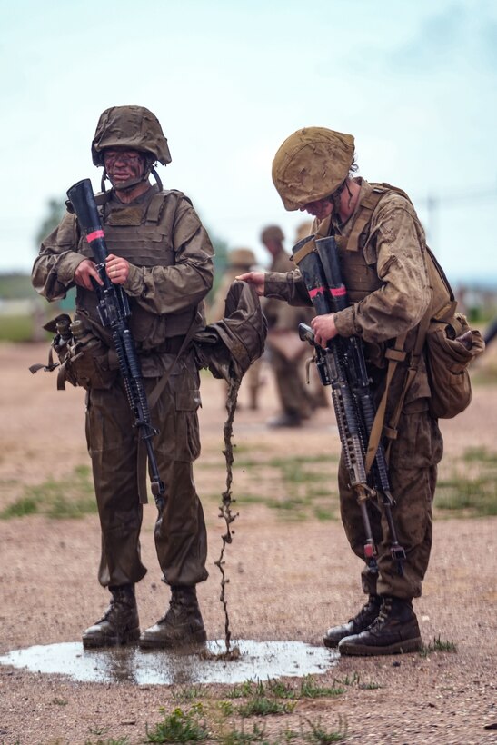 A U.S. Marine Corps recruit with Charlie Company, 1st Recruit Training ...