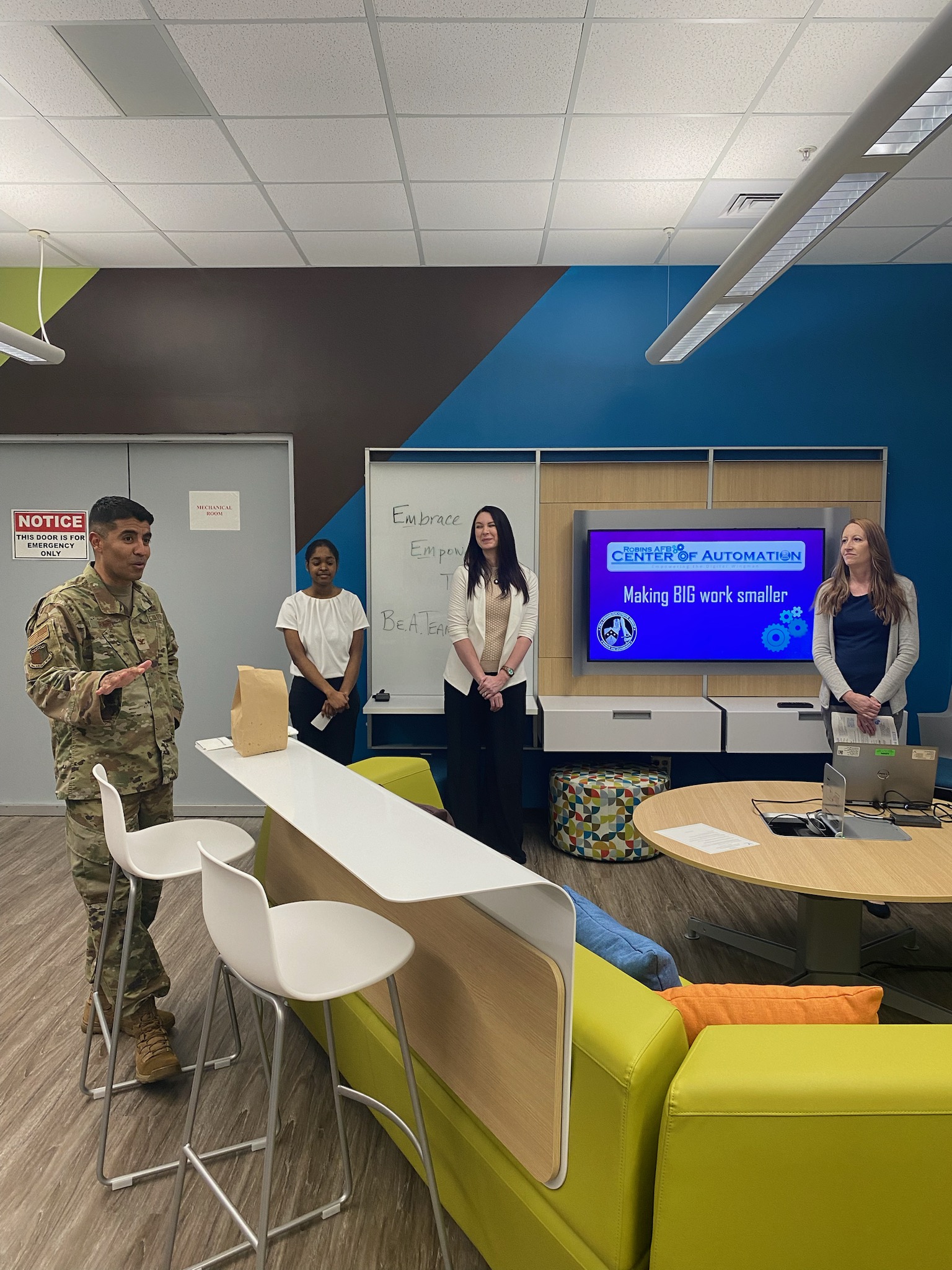 Robins Center of Automation seeks personnel interested in learning ...