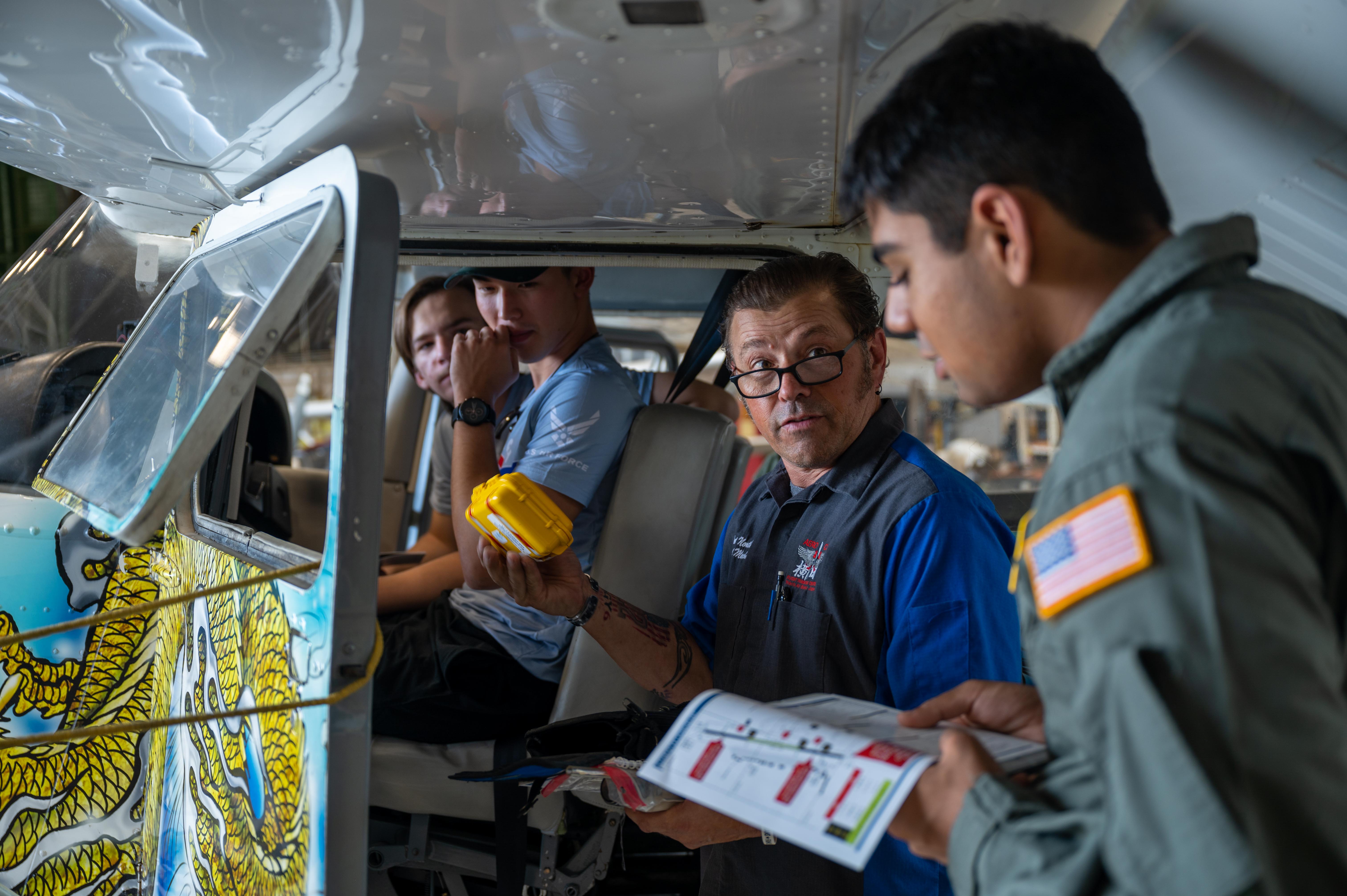 Yokota Aero Club hosts first Aim High Flight Academy immersion > Yokota ...