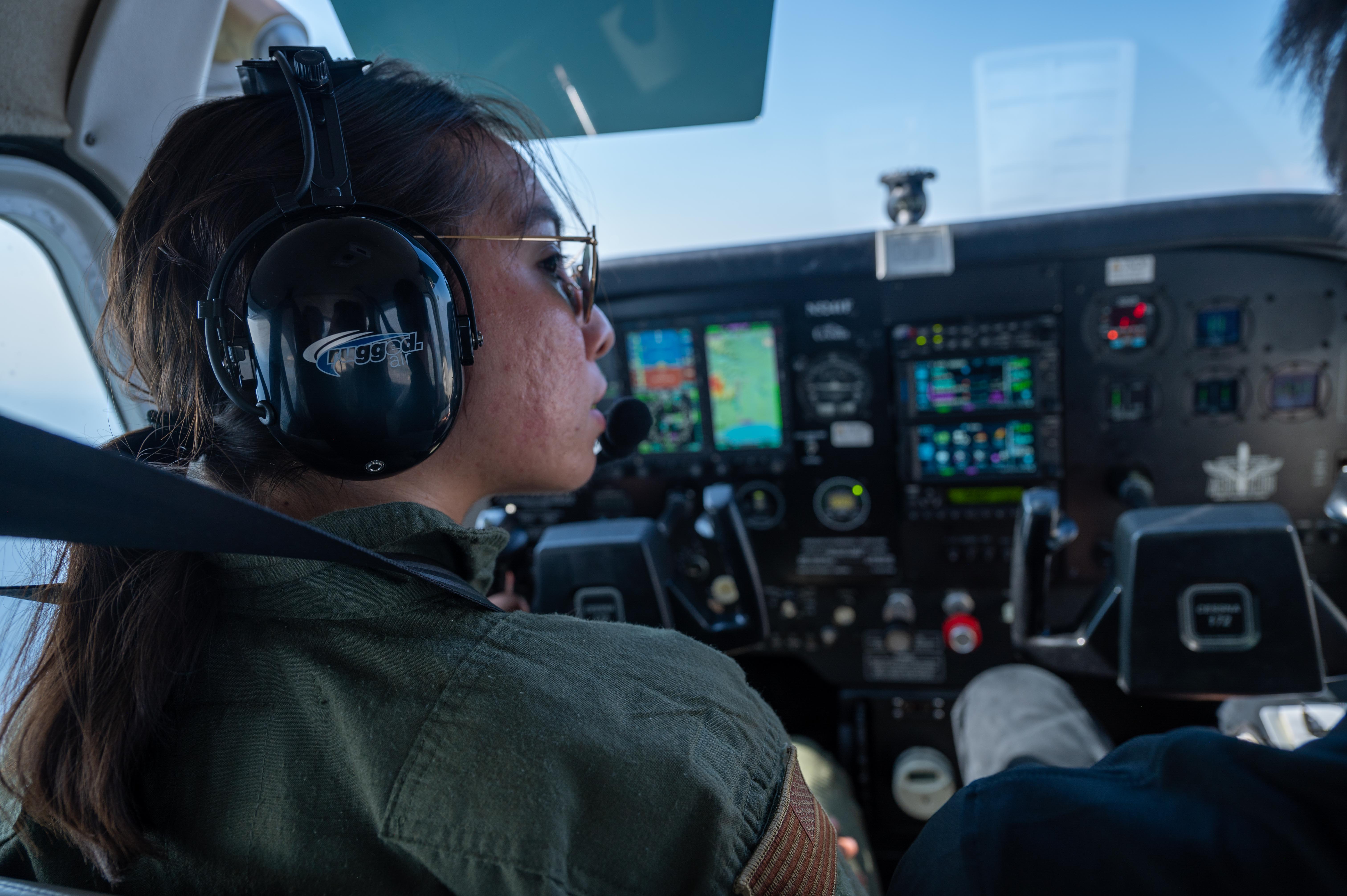 Yokota Aero Club hosts first Aim High Flight Academy immersion > Yokota ...