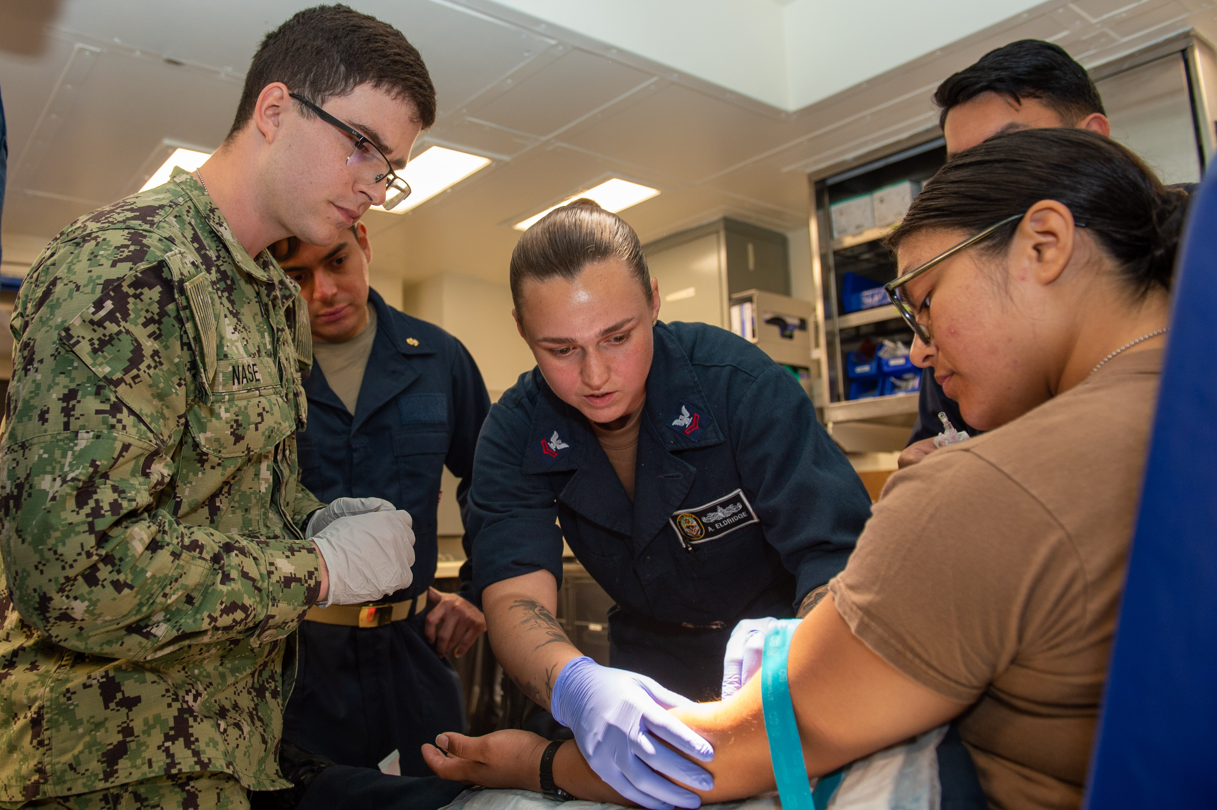 USU Students Receive Operational Medicine Training Onboard USS Boxer ...