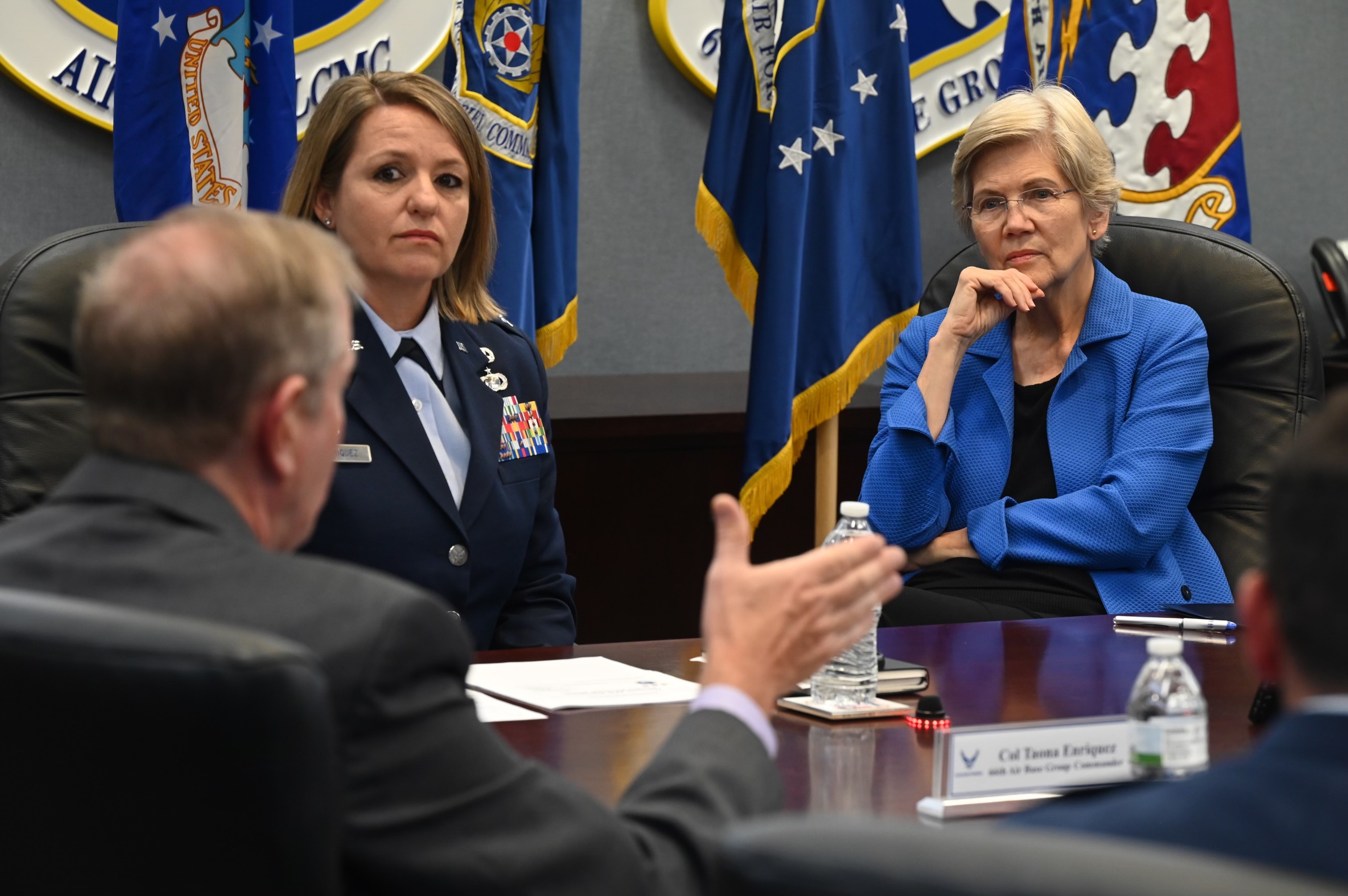 Senator Warren visits Hanscom AFB > Hanscom Air Force Base > Article ...