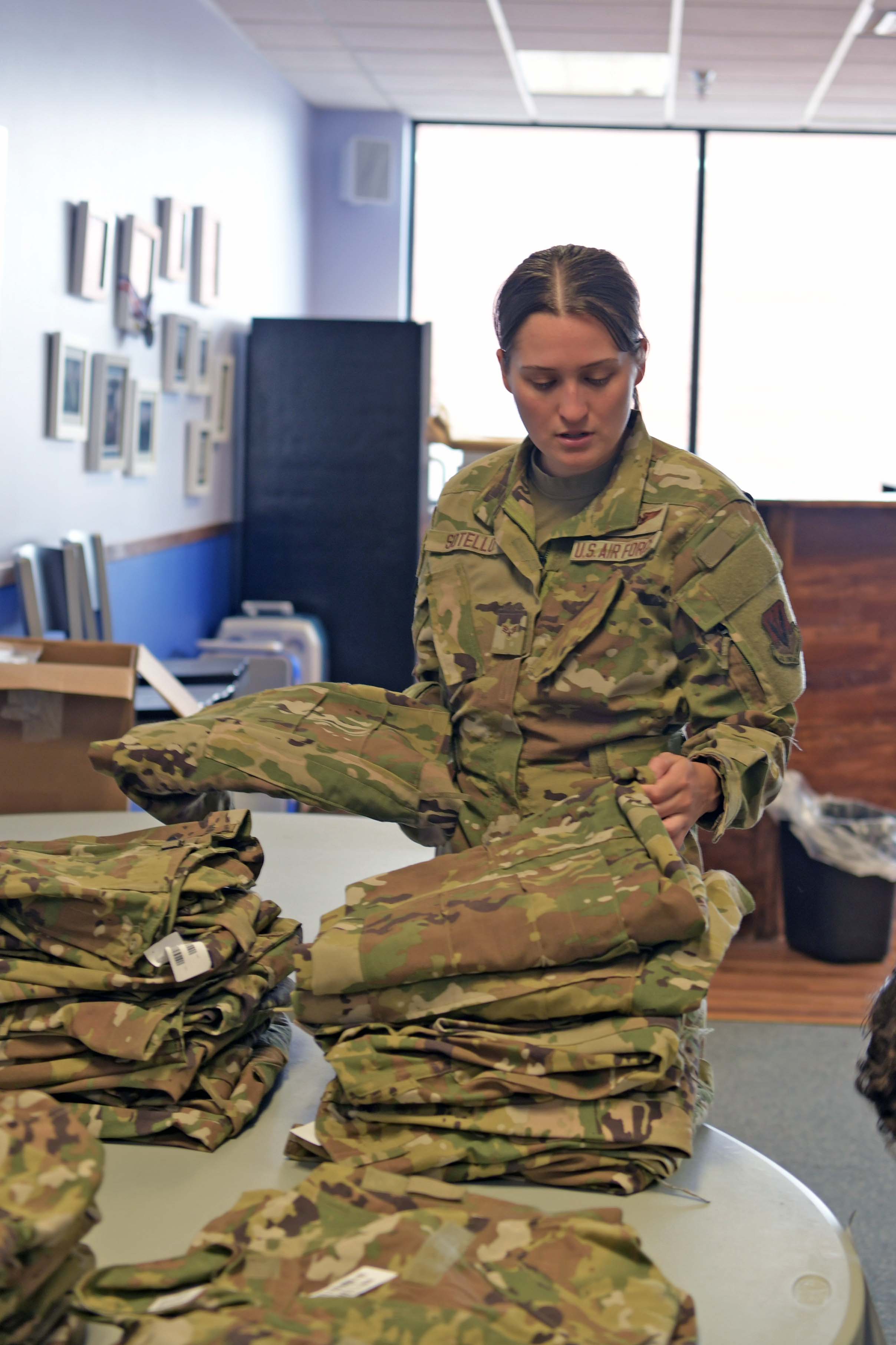 Female Fitment: Robins distributes new two-piece flight flight suits