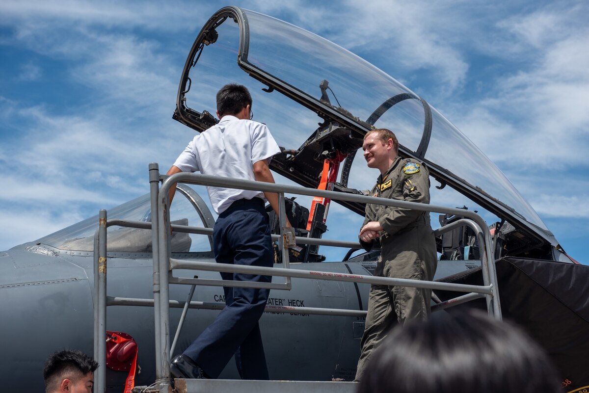 JOEP bolsters bonds between U.S. Airmen, JASDF cadets > Kadena Air Base > News