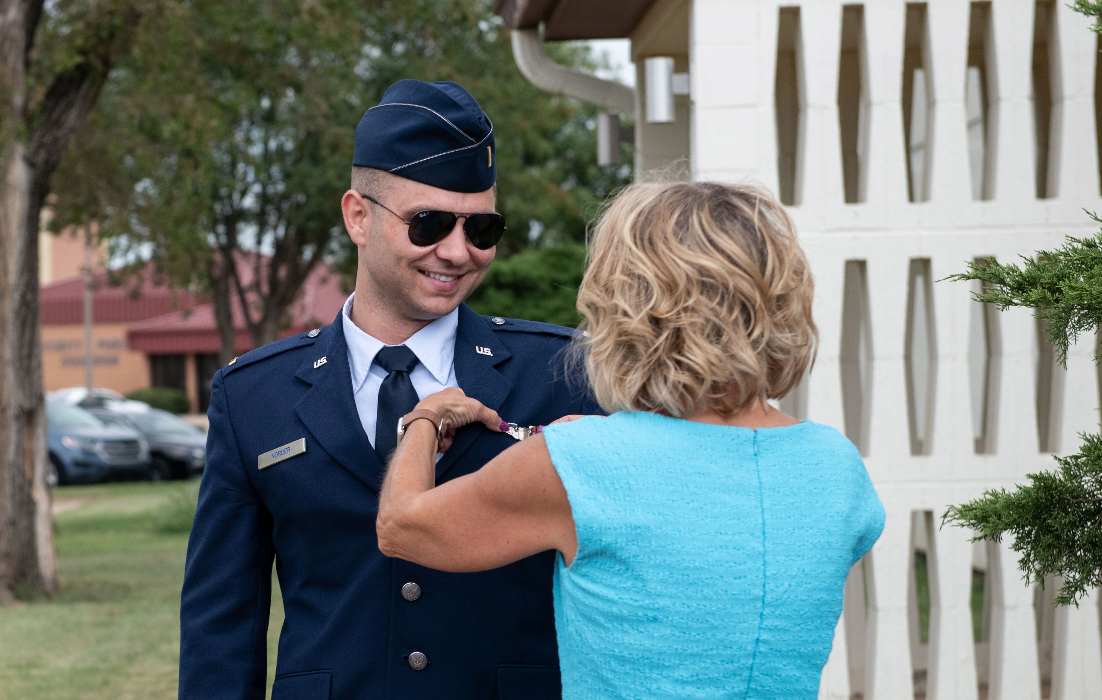 Twenty-five students receive Air Force wings, continue flight training ...