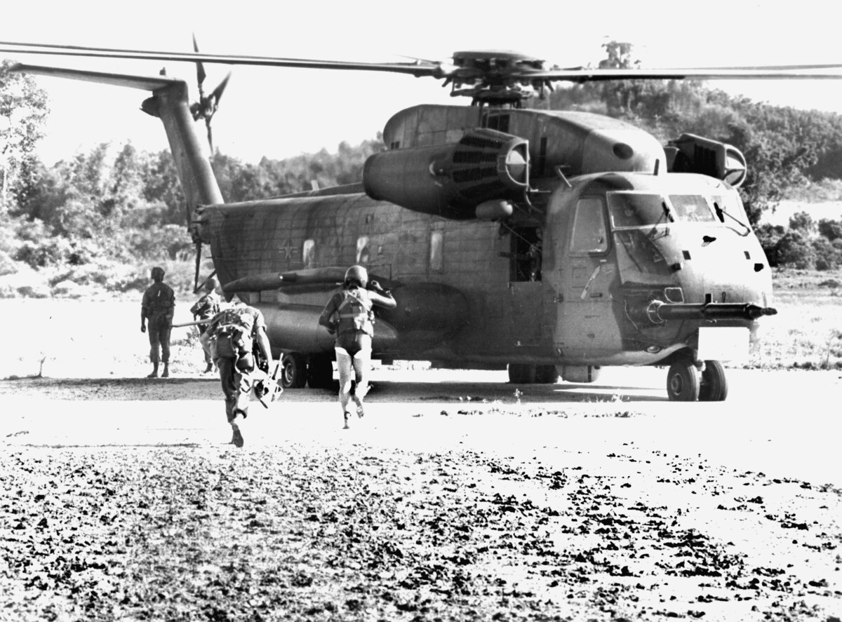 Chief Master Sergeant Wayne Fisk High Risk, High Reward > National ...