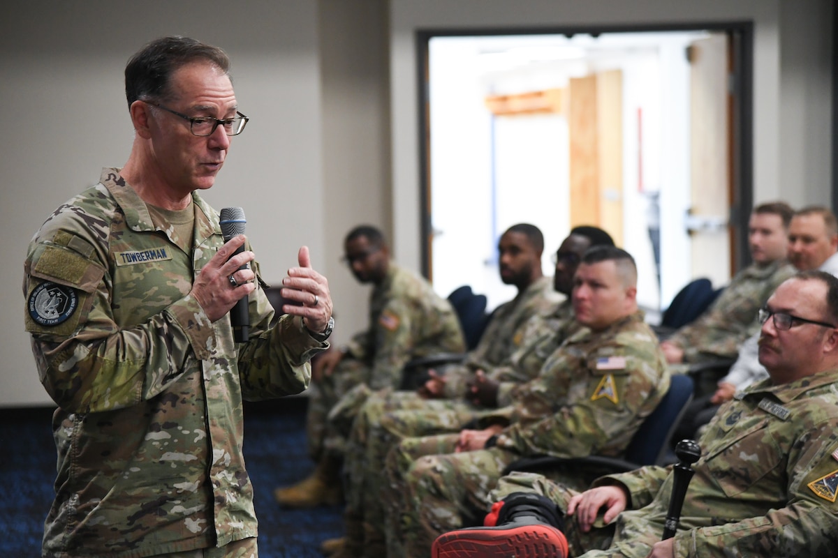 Chief Master Sgt. of the Space Force Roger Towberman visits Kirtland ...