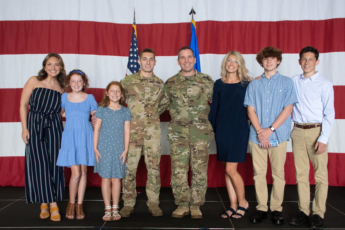 94th OG welcomes new commander > Dobbins Air Reserve Base > Article Display