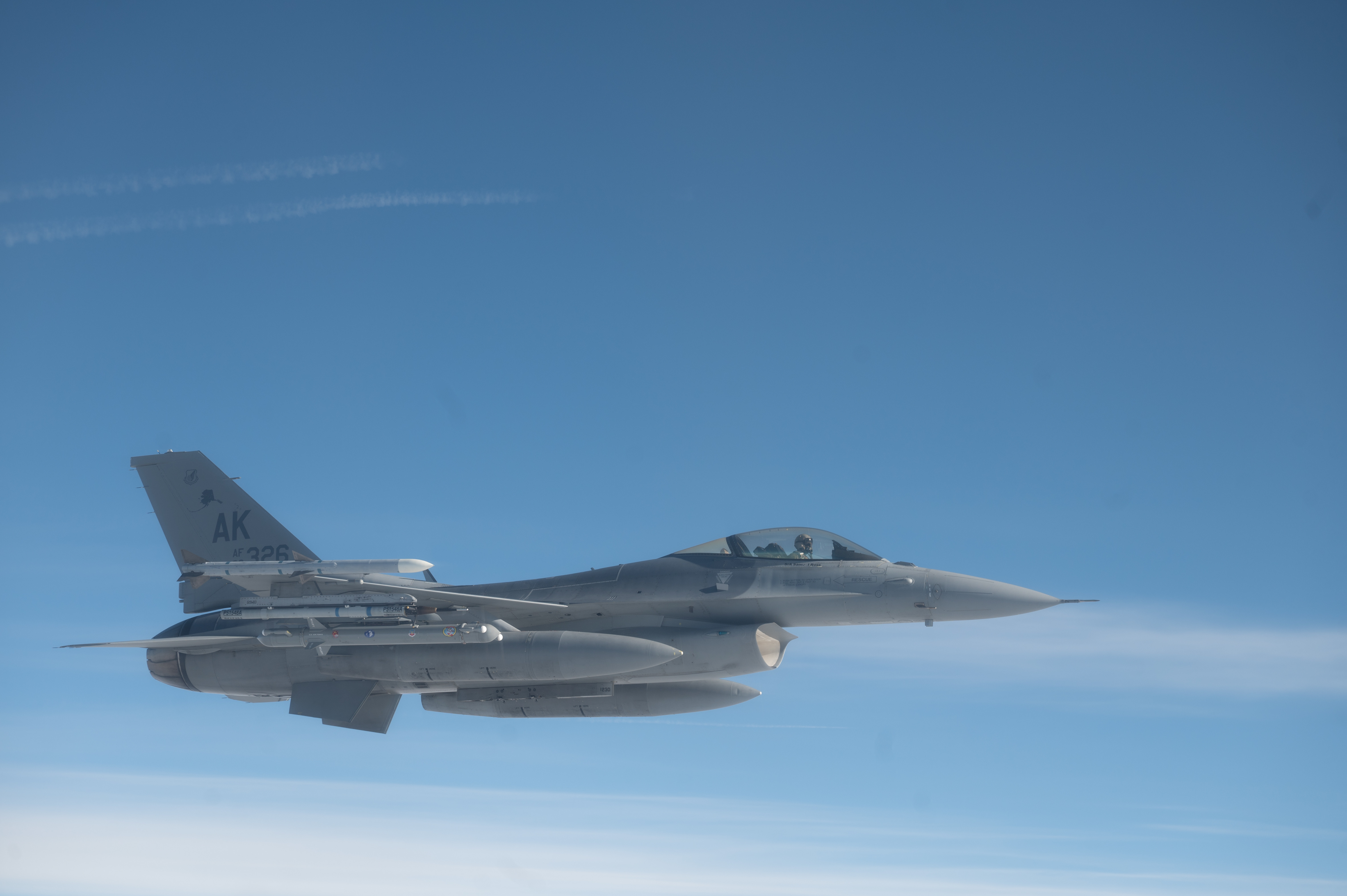Red Flag-Alaska 23-3 Exercise - Refueling fighters during essential ...