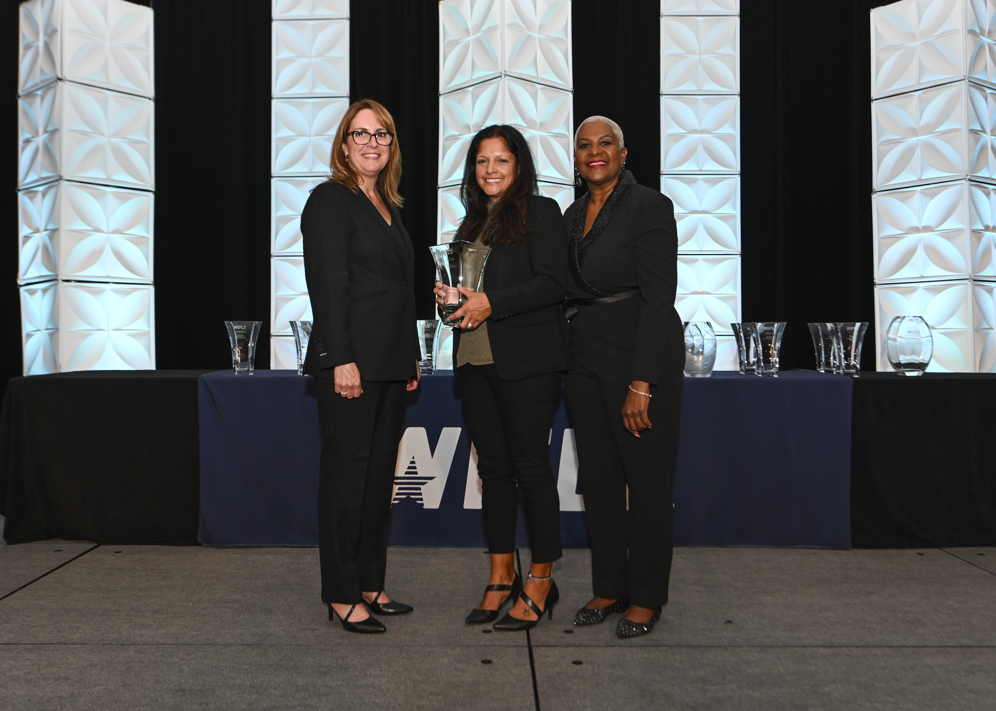 Special Agent-In-Charge Maria Thomas honored at WIFLE awards banquet