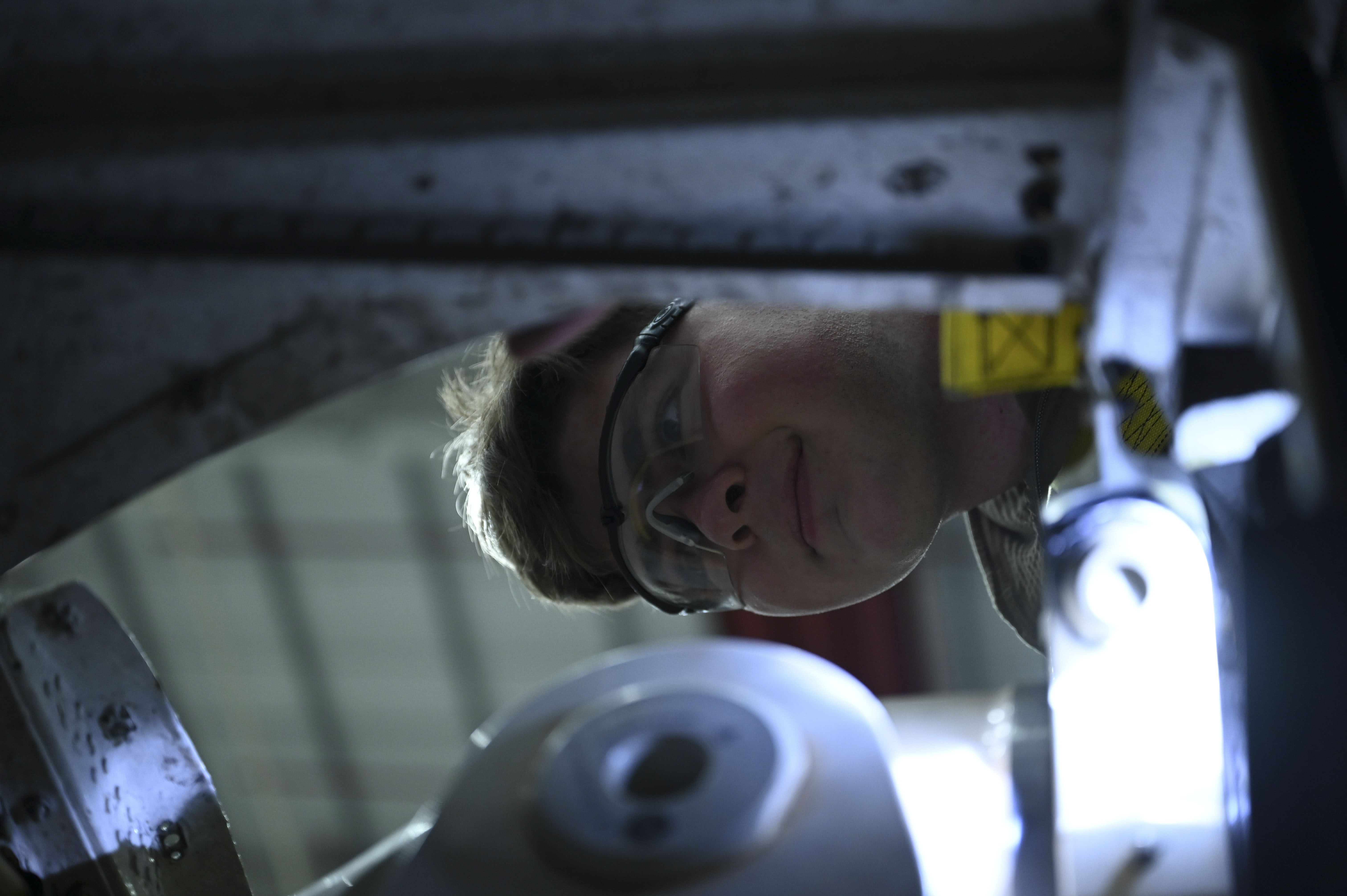 RAF Mildenhall Airmen make repairs on KC-135 Stratotanker aircraft ...